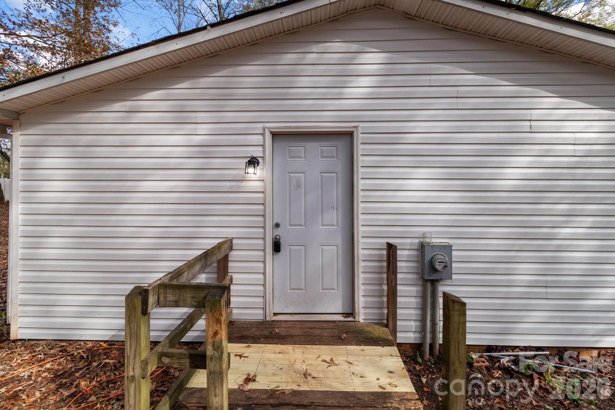 Photo 24 of 4642 Mcclure Road, Charlotte, NC