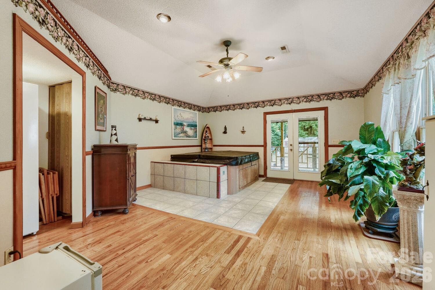 Photo 9 of 3917 Lake Road, Charlotte, NC