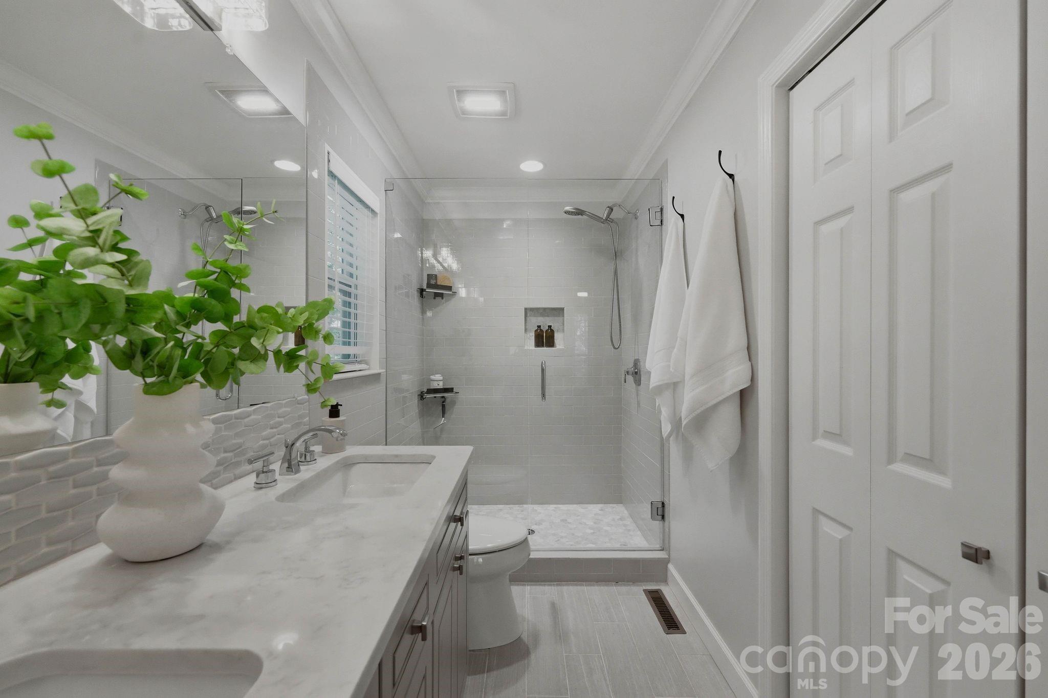Photo 26 of 6109 Kingstree Drive, Charlotte, NC
