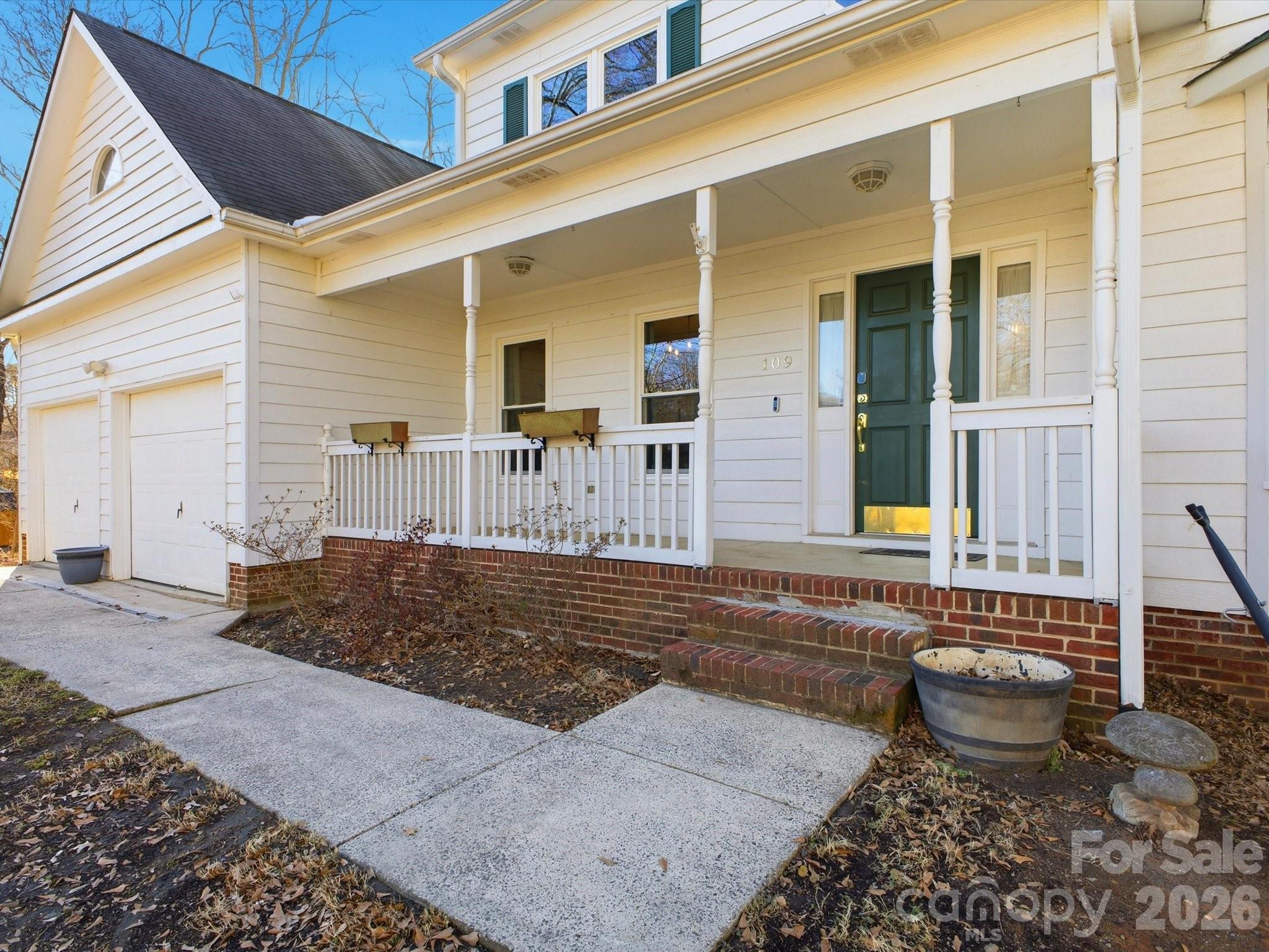Photo 4 of 109 Elk Court, Mount Holly, NC