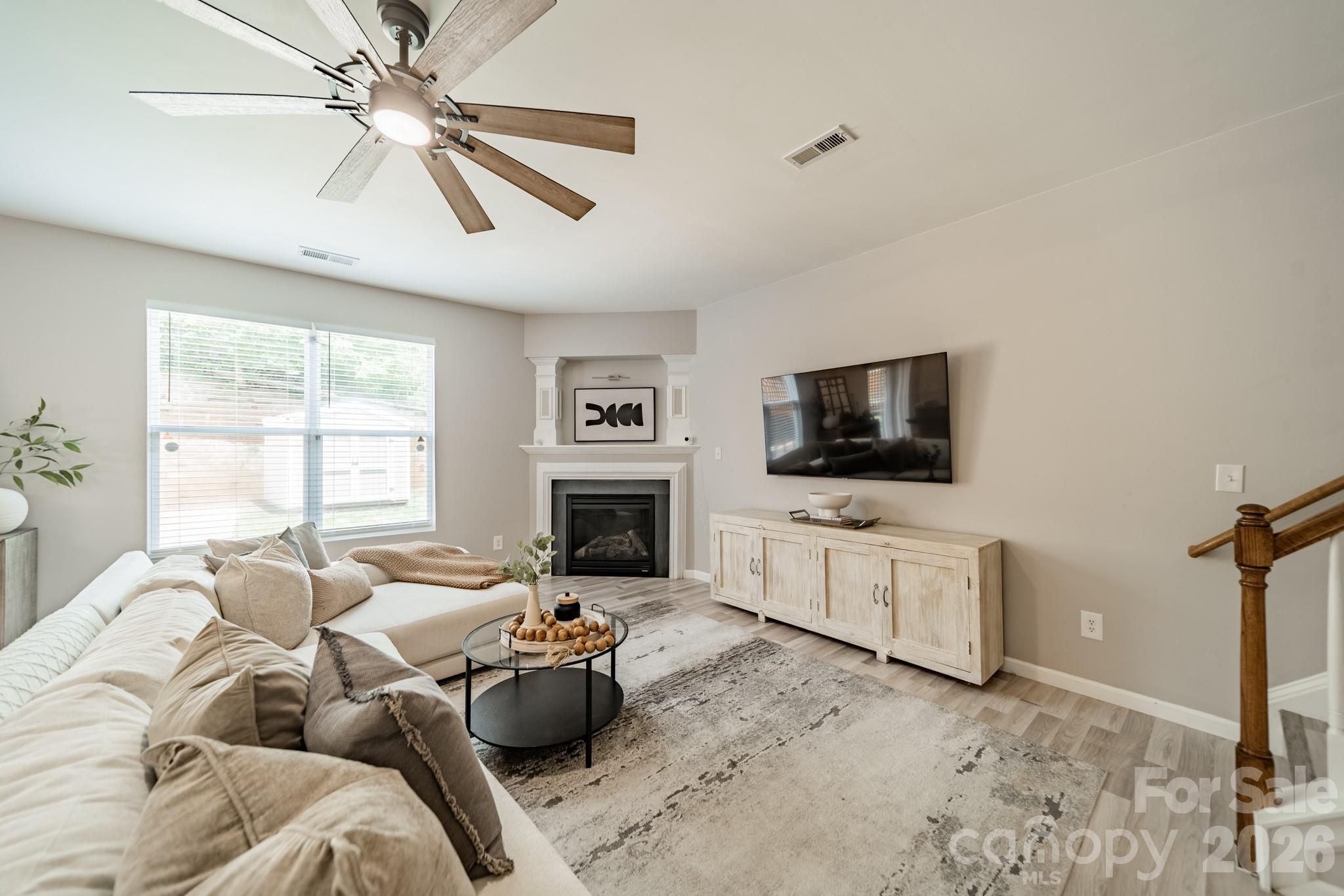 12922 Rothe House Road, Charlotte, NC - photo 6 of 48