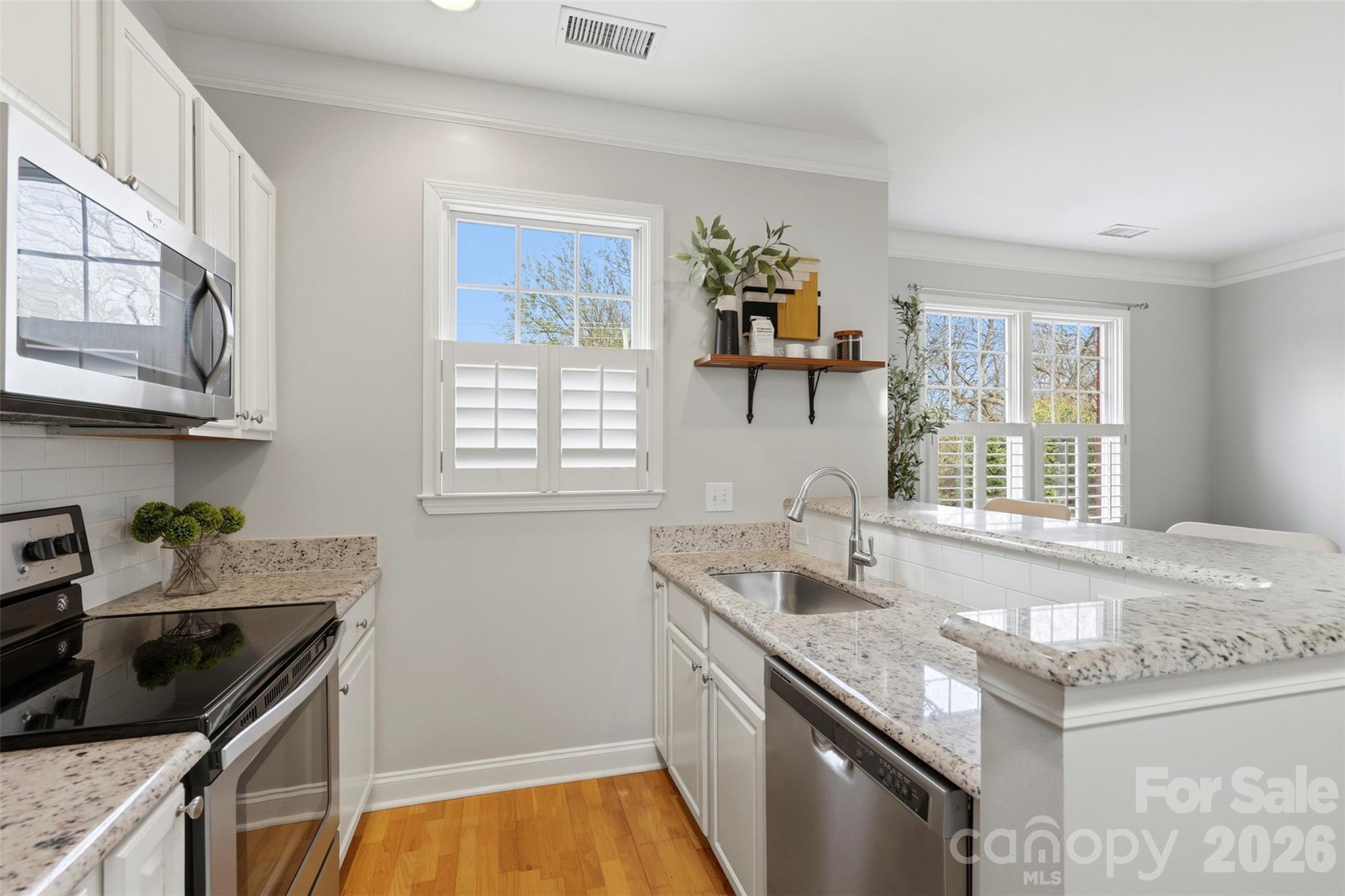 Photo 5 of 400 Clarice Avenue165, Charlotte, NC