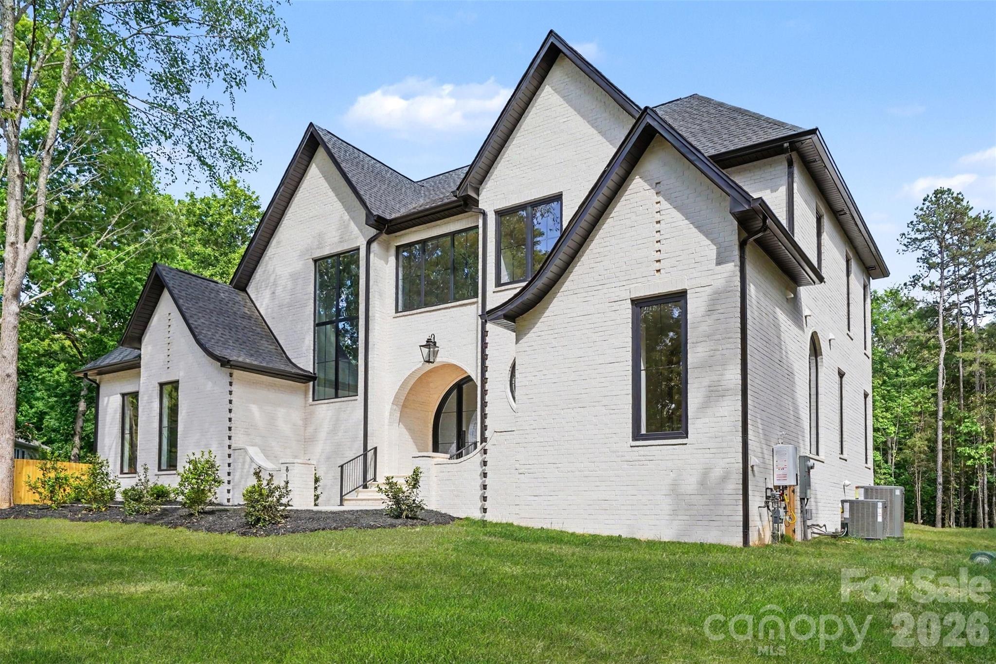 Photo 4 of 8124 Asheley Glen Drive, Mint Hill, NC