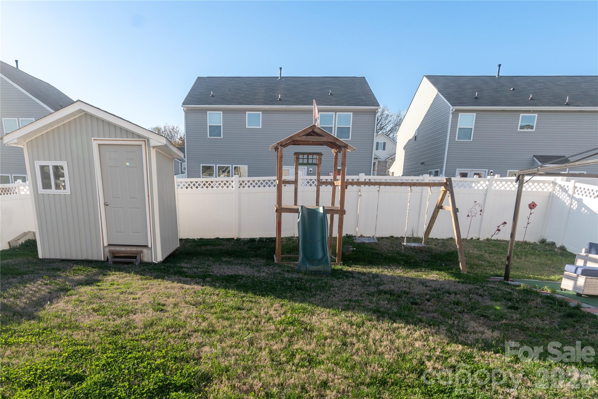 Photo 6 of 4320 Staffordshire Lane, Charlotte, NC