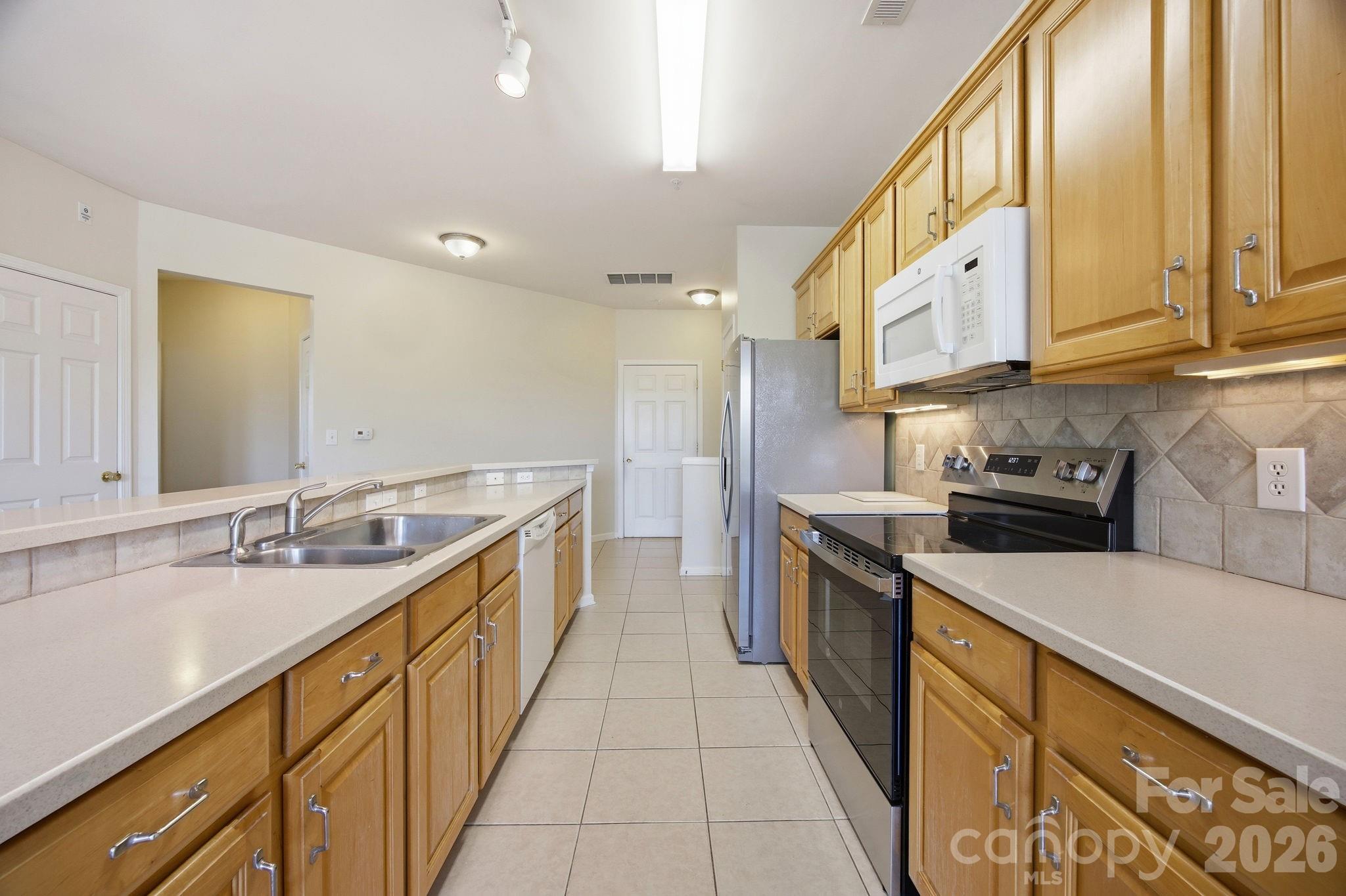 Photo 9 of 14425 San Paolo Lane, Charlotte, NC