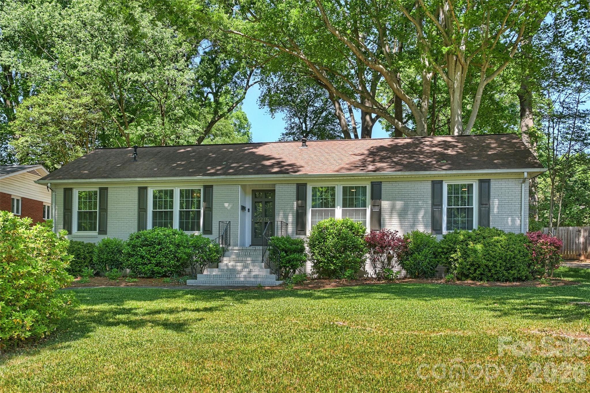 2215 Shadyview Drive, Charlotte, NC