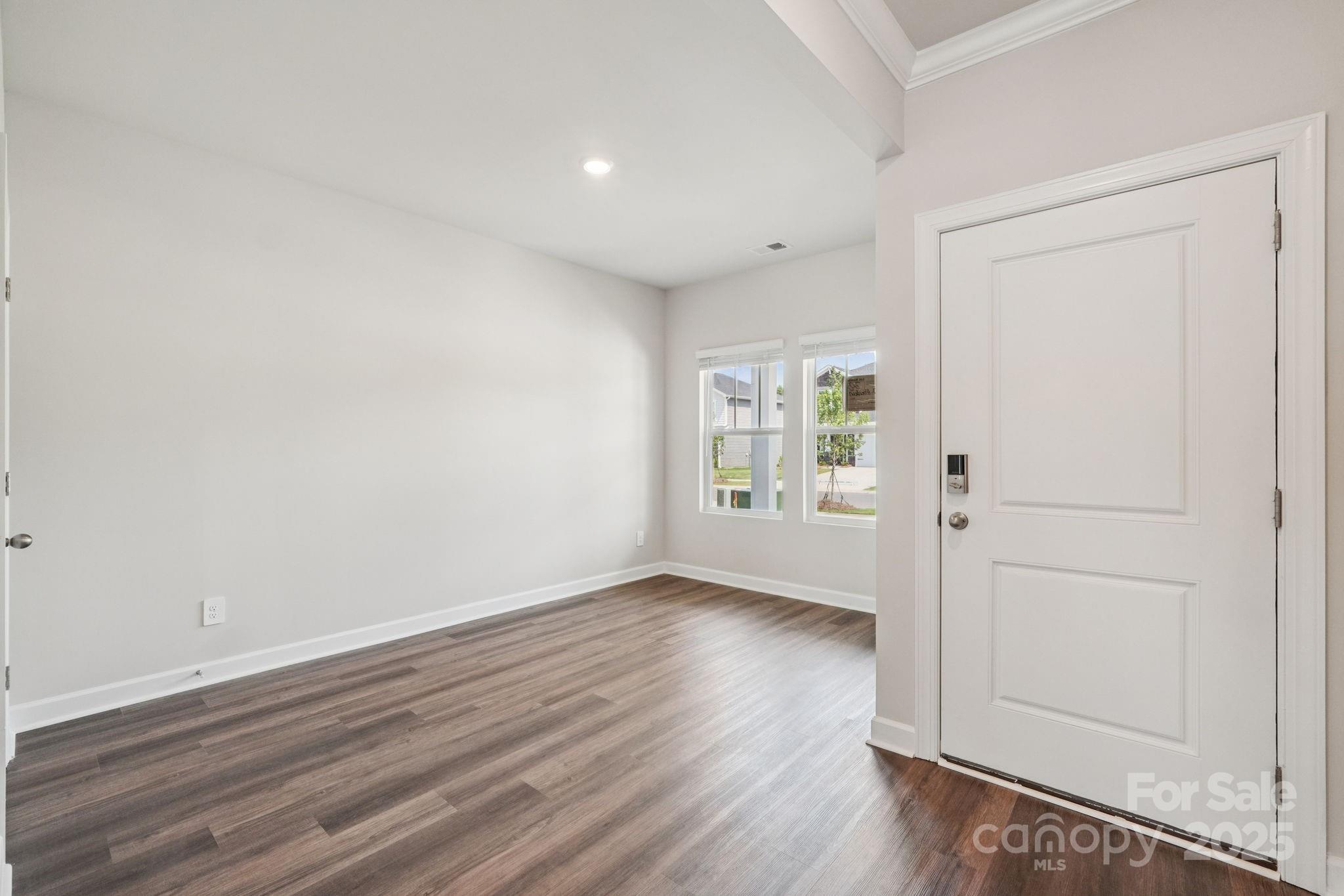 2073 Sunflower Circle, Newton, NC - photo 6 of 23