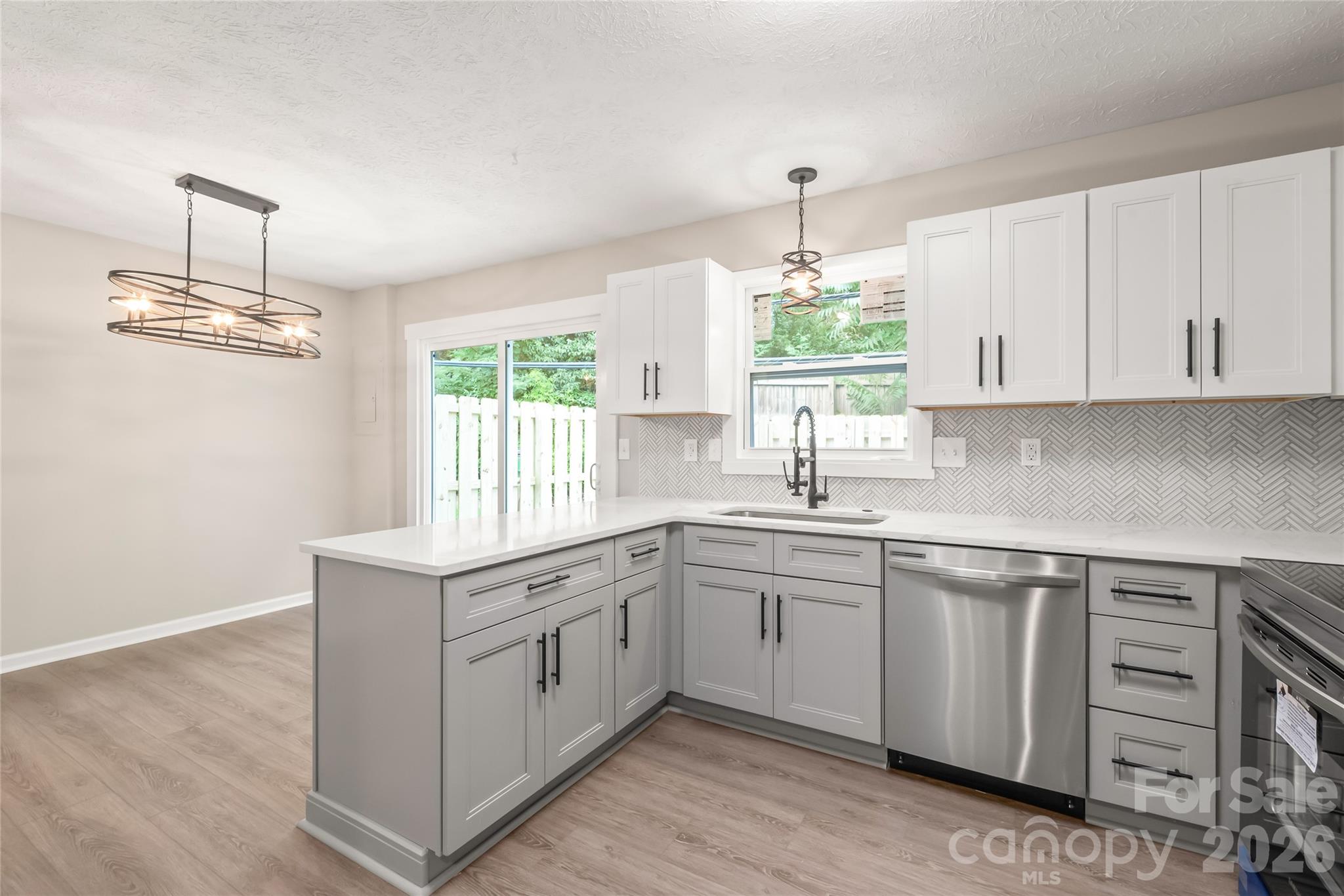Photo 9 of 1221 Scaleybark RoadF, Charlotte, NC