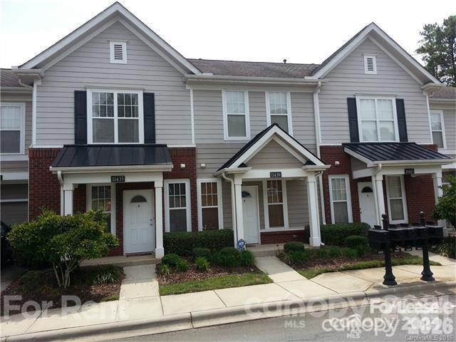 Home for sale at 11435 Dixie Glen Drive, Charlotte, NC — photo 1 of 18