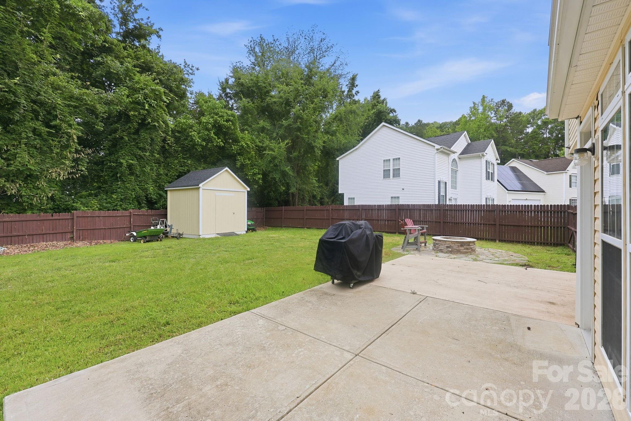 Home for sale at 5423 Starflower Drive, Charlotte, NC — photo 34 of 46