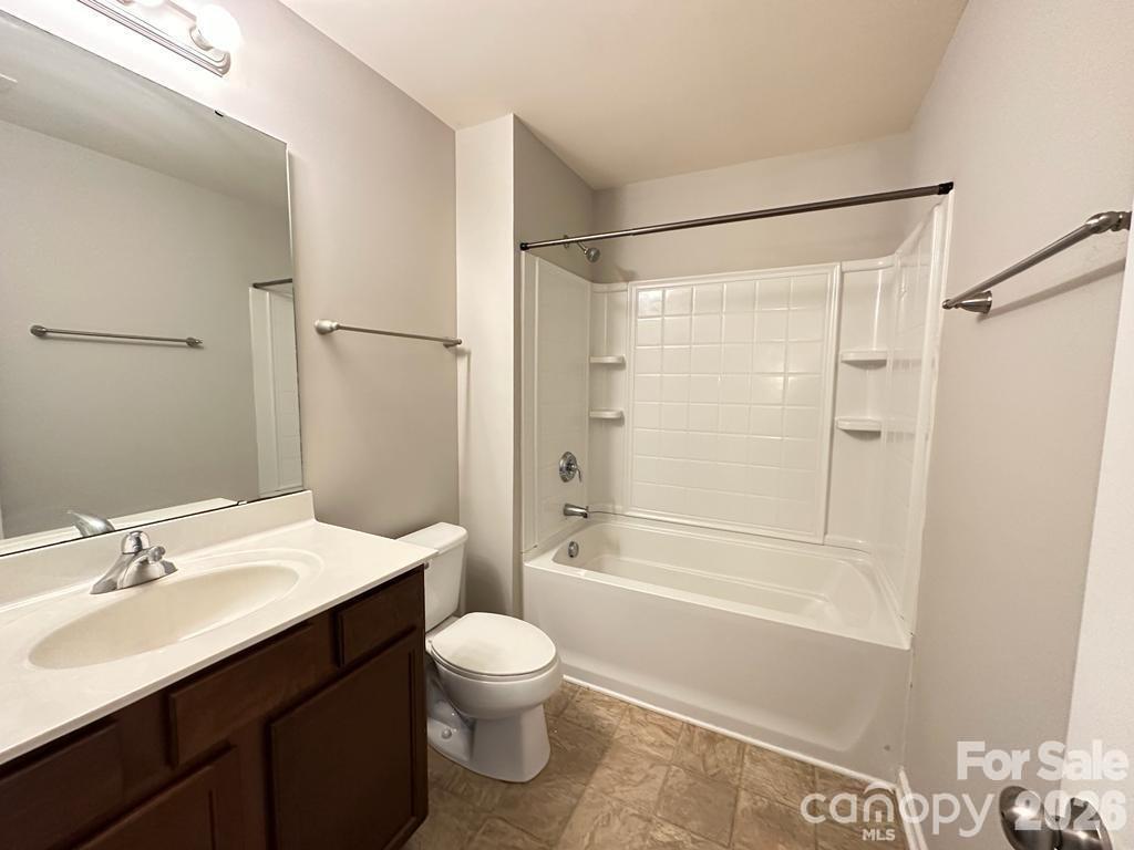 Photo 9 of 10383 Bunclody Drive, Charlotte, NC