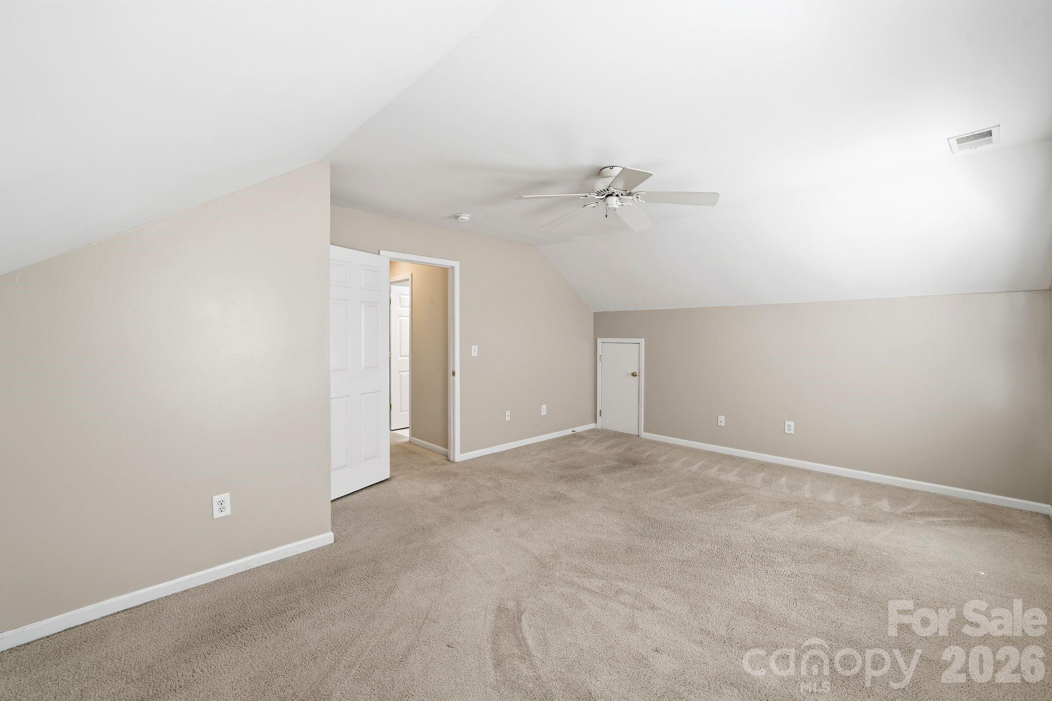 Photo 33 of 7711 Abbotsinch Court, Charlotte, NC