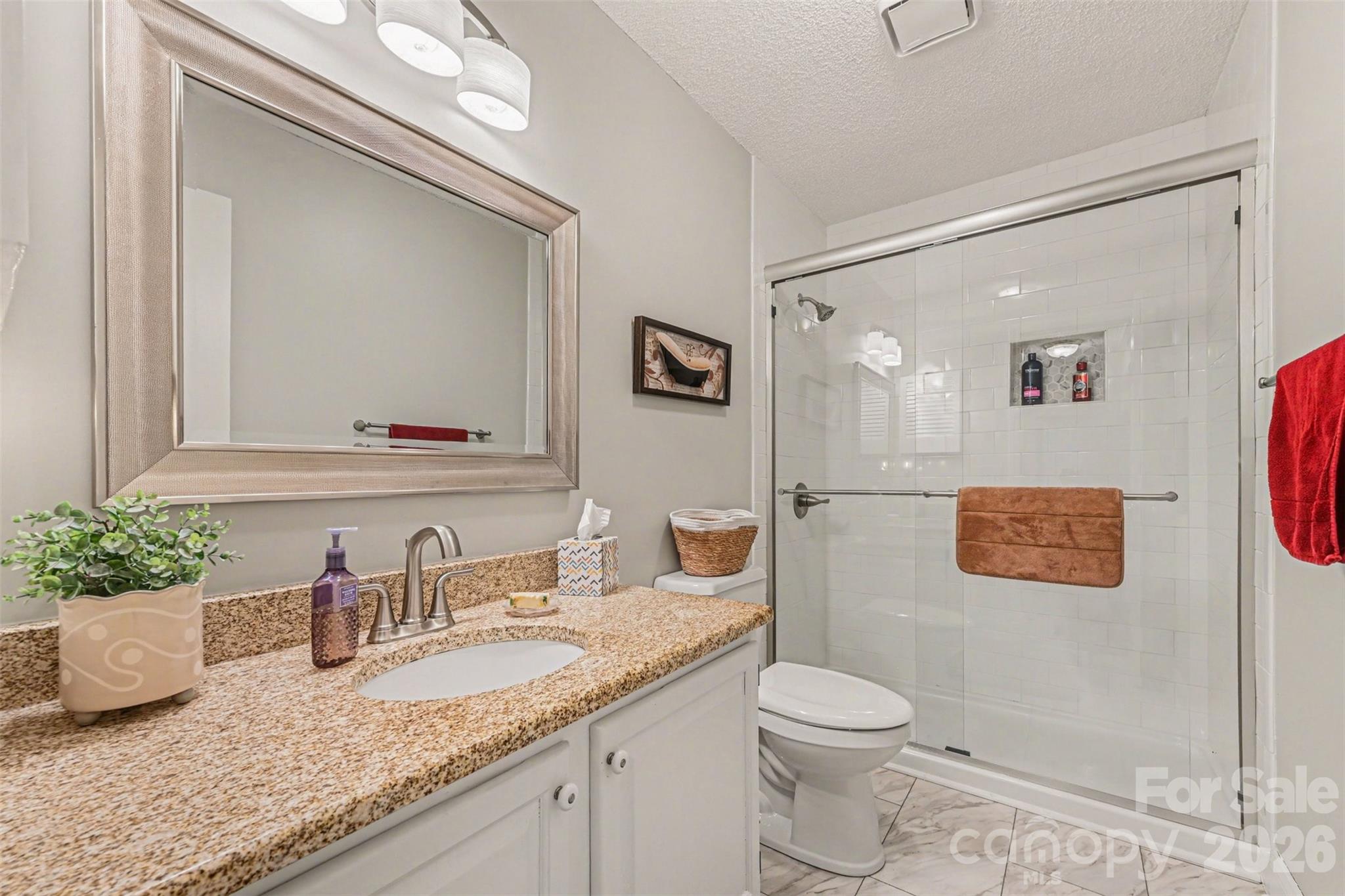 4051 Pinecrest Drive NE, Hickory, NC - photo 27 of 42
