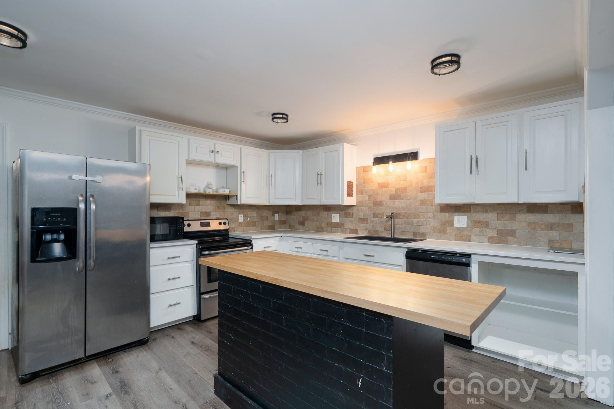 1709 Essen Lane, Gastonia, NC - photo 6 of 30