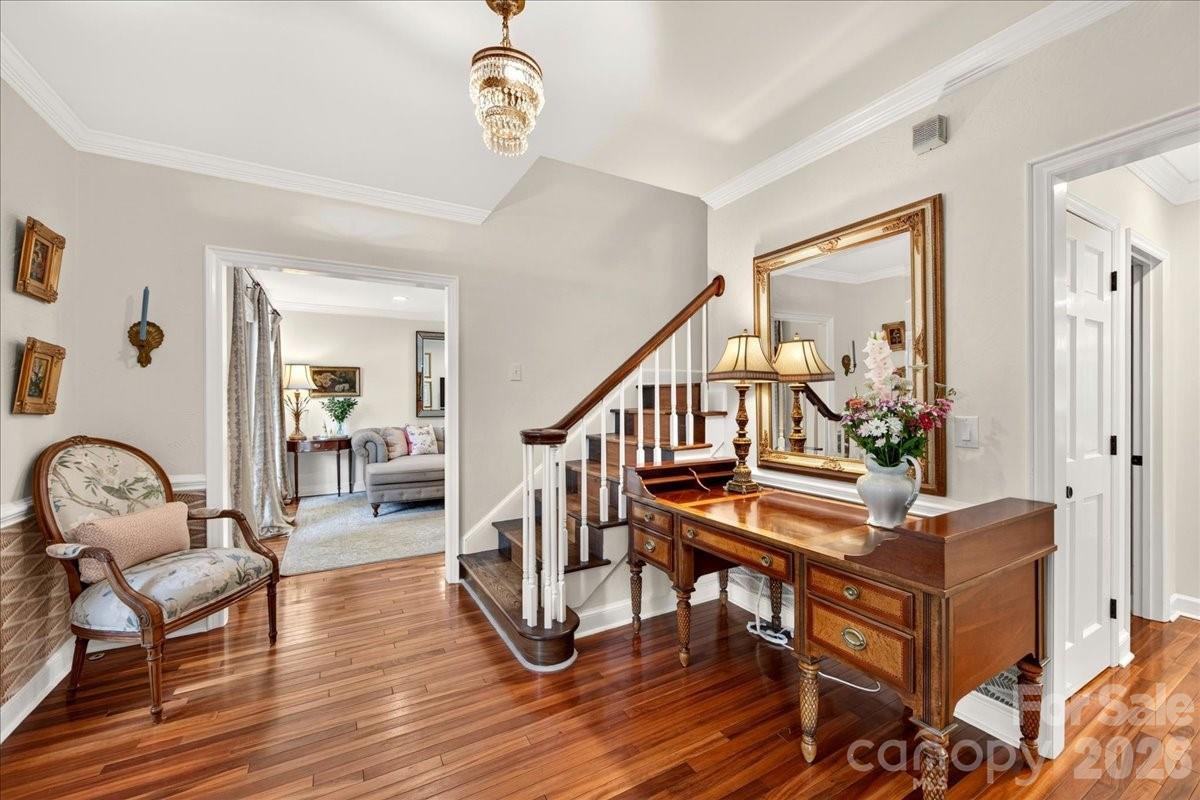 Home for sale at 10300 Ben Franklin Court, Charlotte, NC — photo 3 of 44