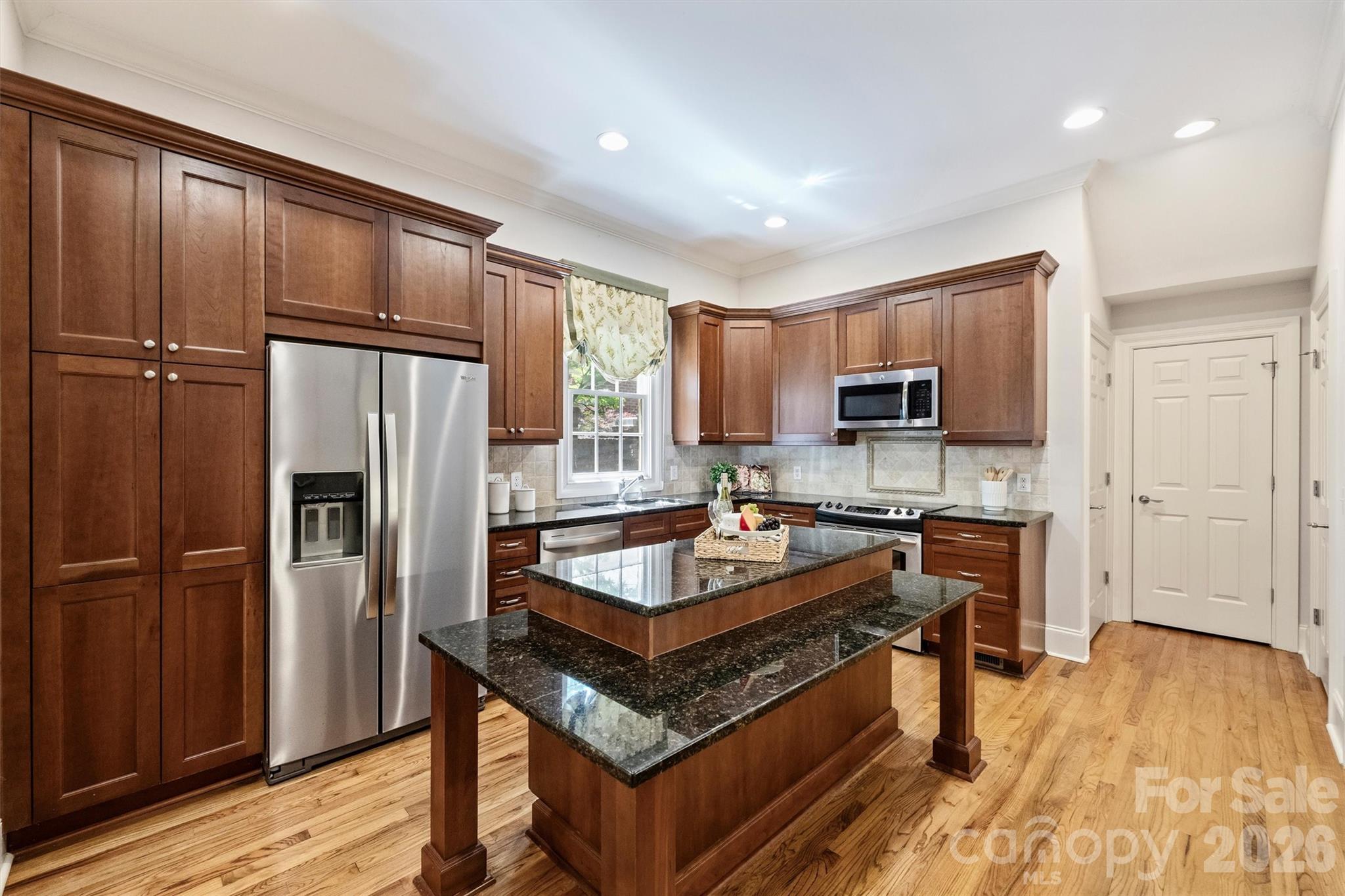Photo 14 of 1115 S Kings Drive, Charlotte, NC