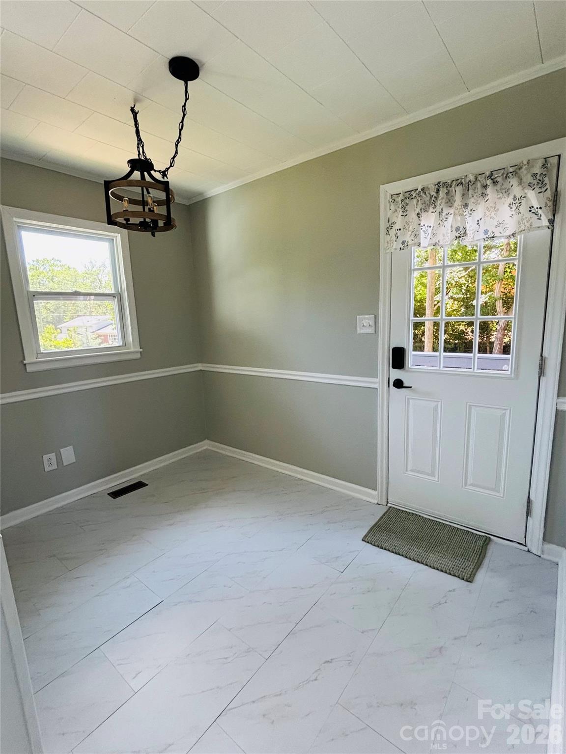 Photo 4 of 305 Forestway Drive, Mount Holly, NC