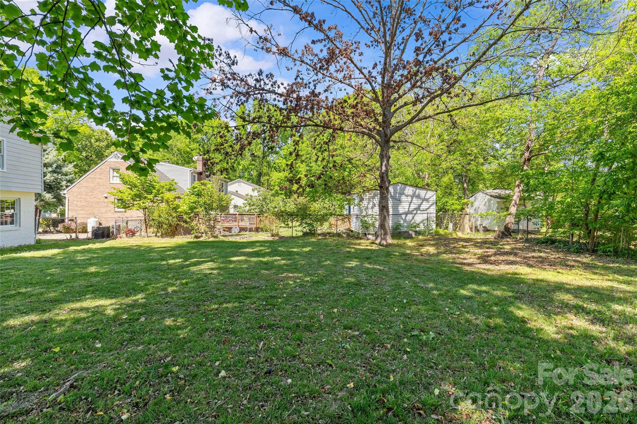 Photo 48 of 1401 Cedarwood Lane, Charlotte, NC