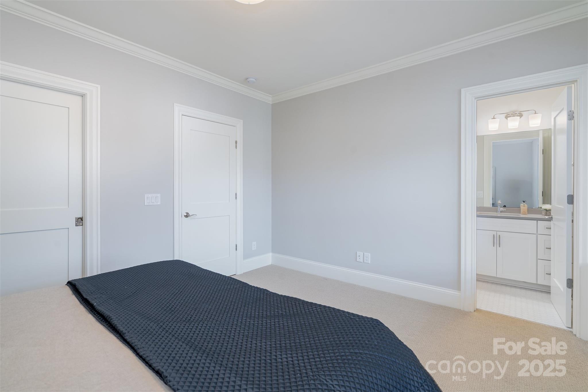 Photo 32 of 119 Thorncote Place, Charlotte, NC