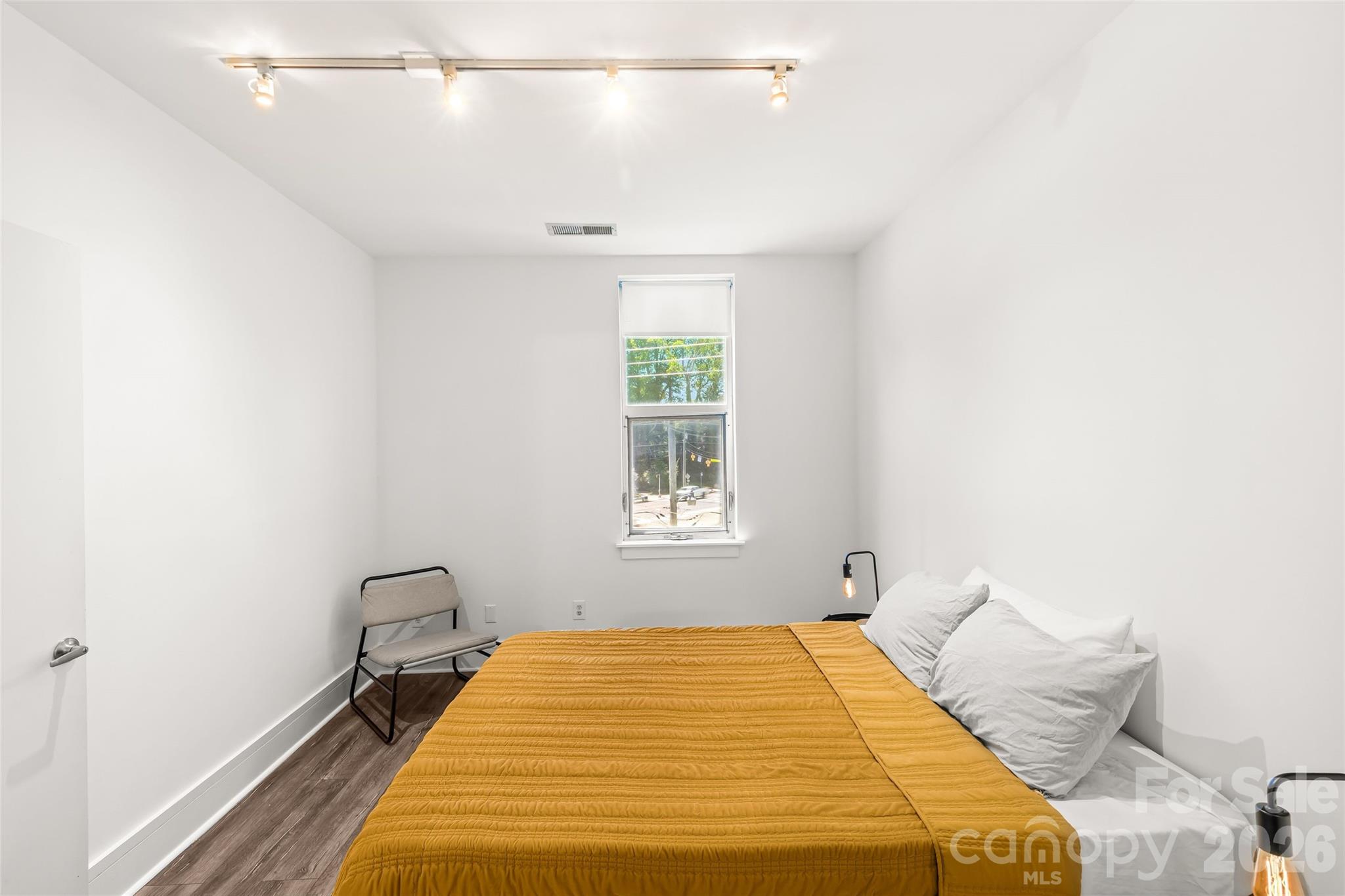 Photo 20 of 1600 Fulton Avenue305, Charlotte, NC