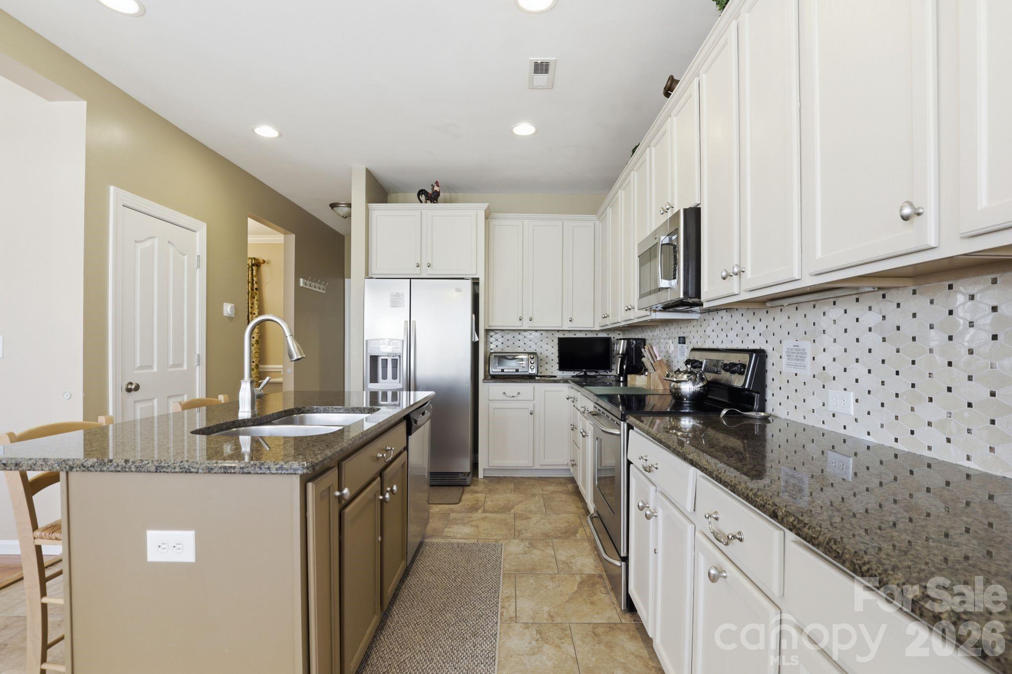10122 Whiteburn Court, Charlotte, NC - photo 18 of 44