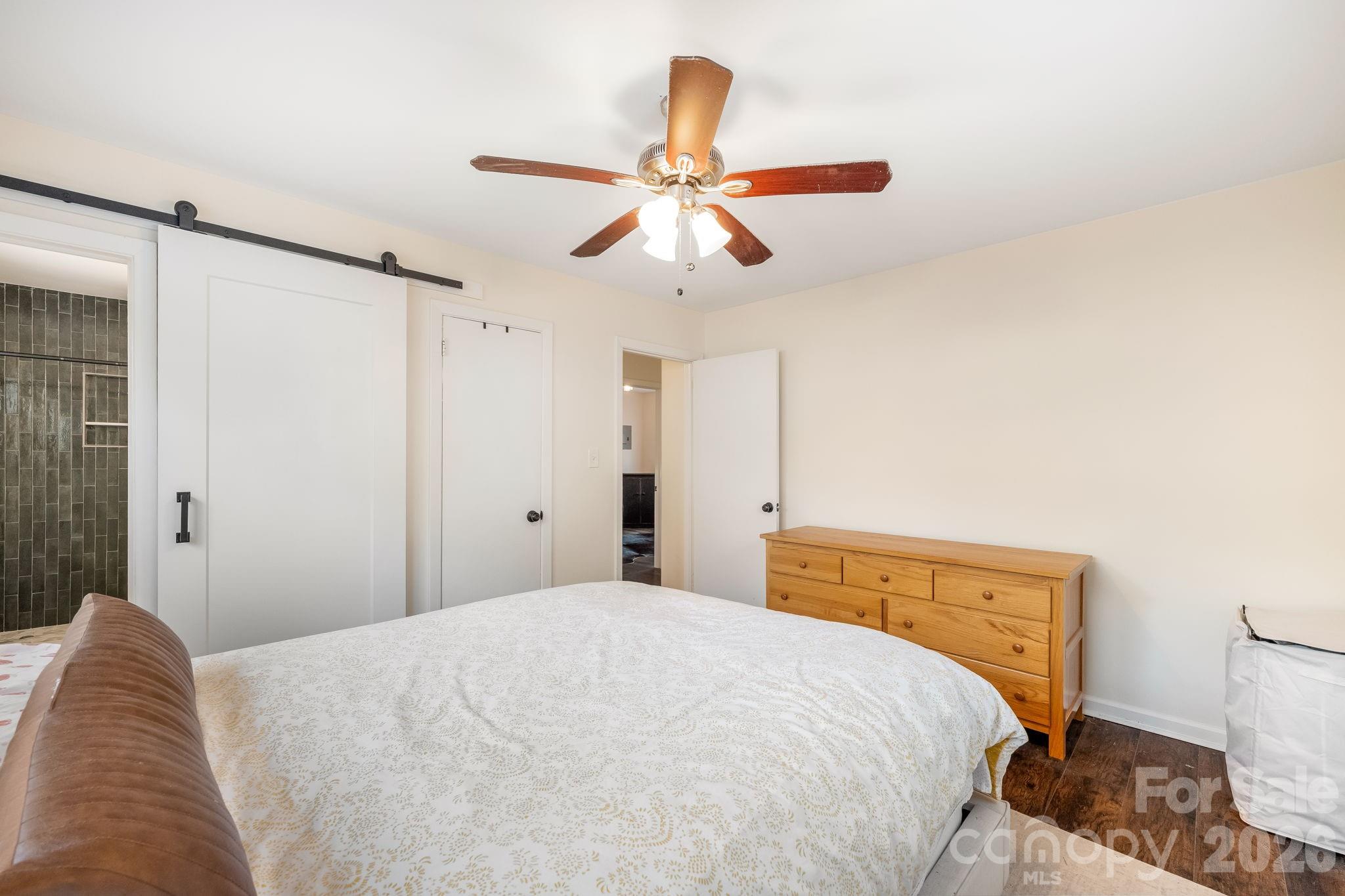 Photo 15 of 2333 Birchcrest Drive, Charlotte, NC