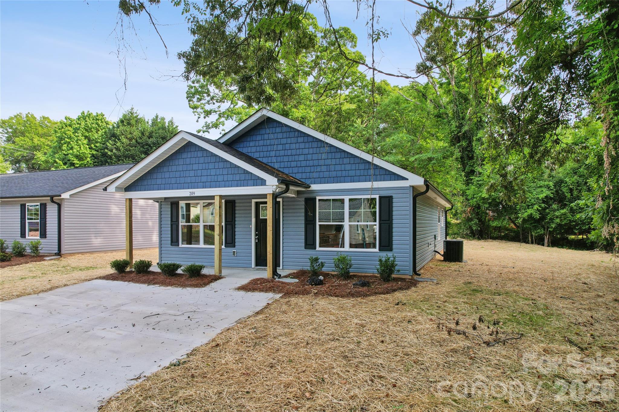 Photo 2 of 209 W 17th Street, Kannapolis, NC