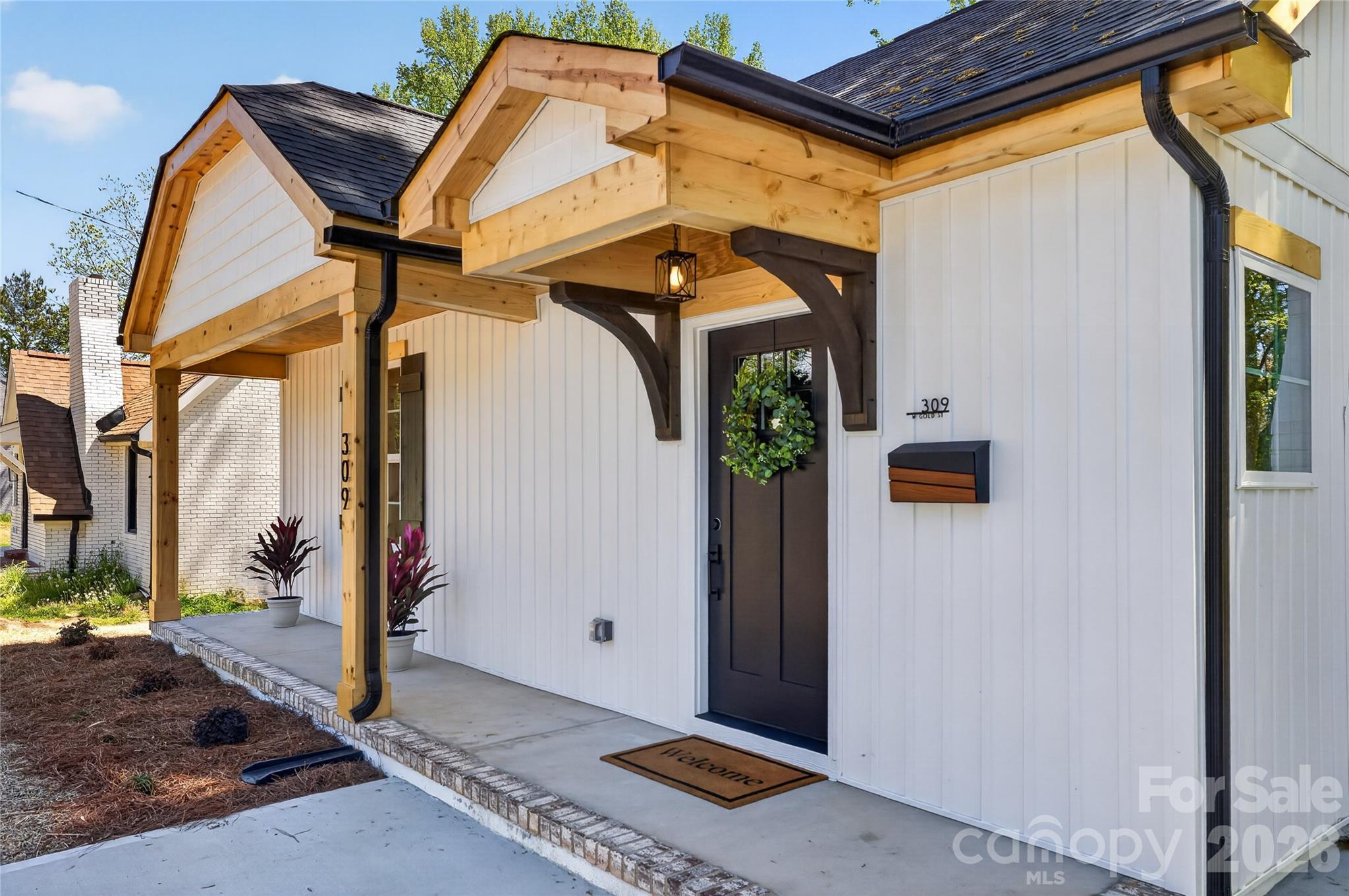 Photo 3 of 309 W Gold Street, Kings Mountain, NC