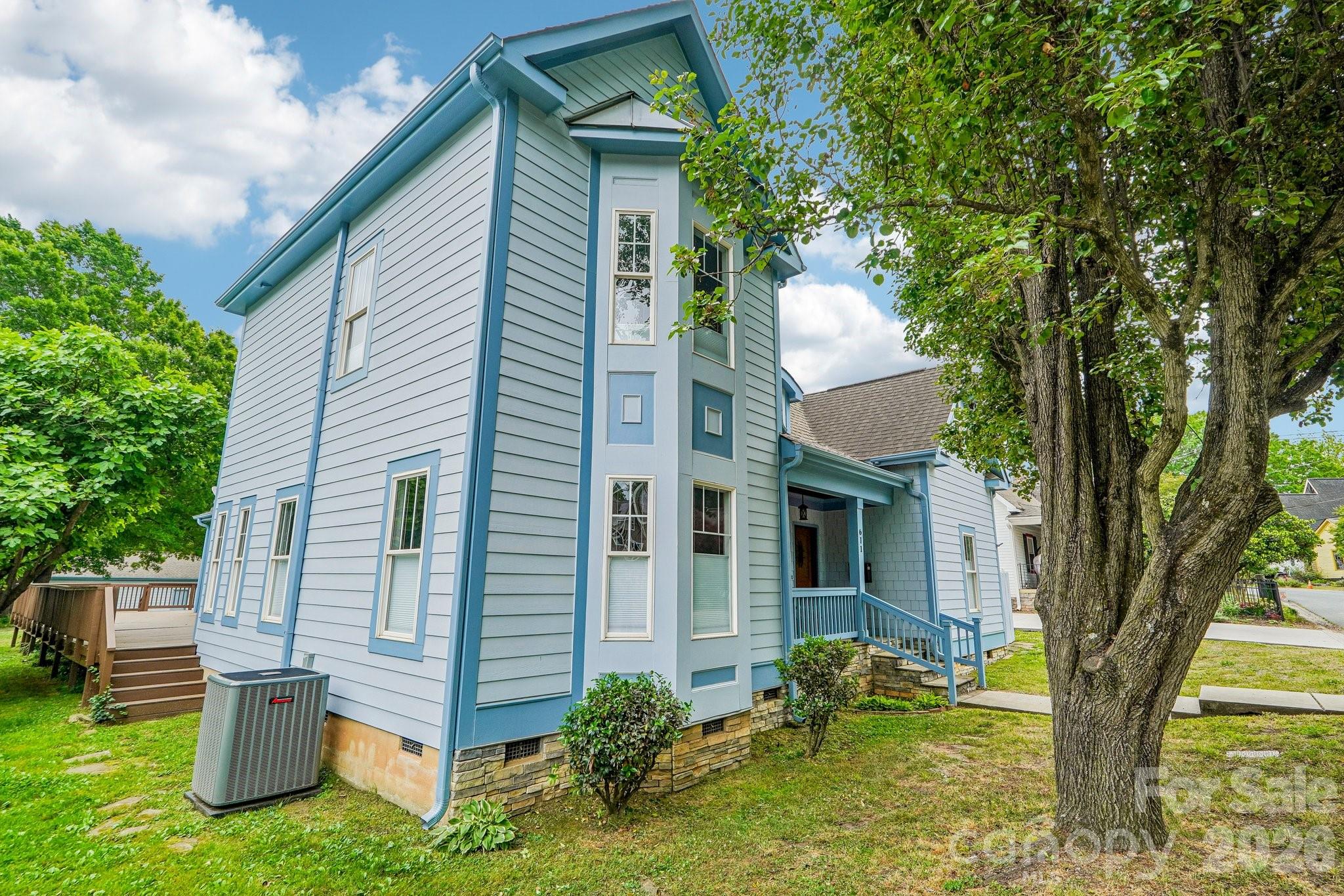 Photo 24 of 611 E 37th Street, Charlotte, NC