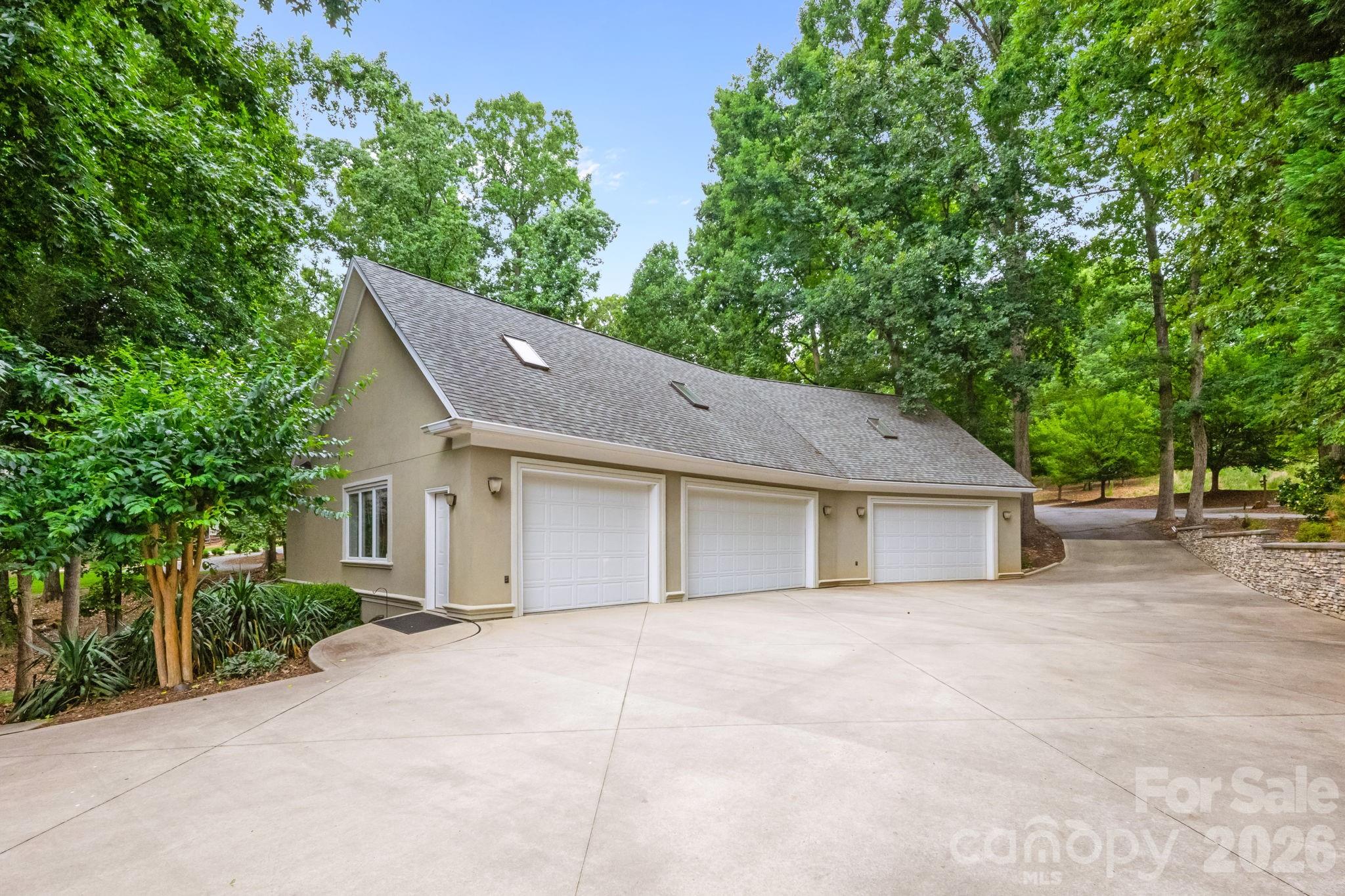 Photo 5 of 2161 Windy Oaks Road, Fort Mill, SC