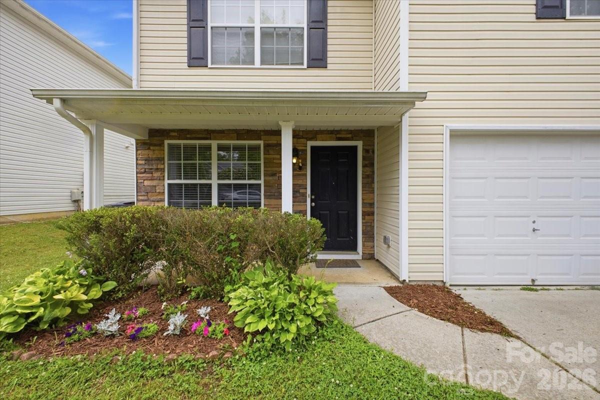 Photo 4 of 7143 Wandering Creek Drive, Charlotte, NC