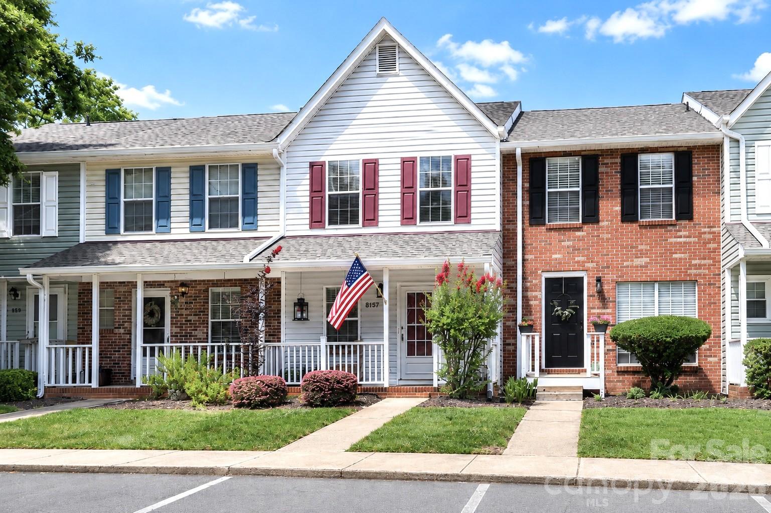 Home for sale at 8157 Circle Tree Lane, Charlotte, NC — photo 1 of 25