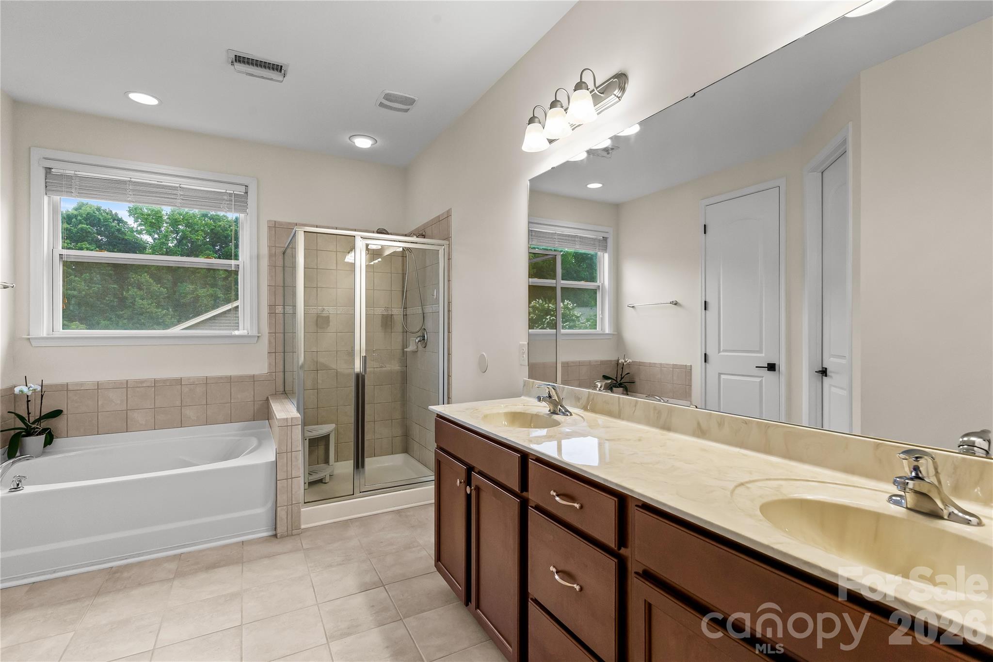 Photo 39 of 7202 Toxaway Lane, Charlotte, NC