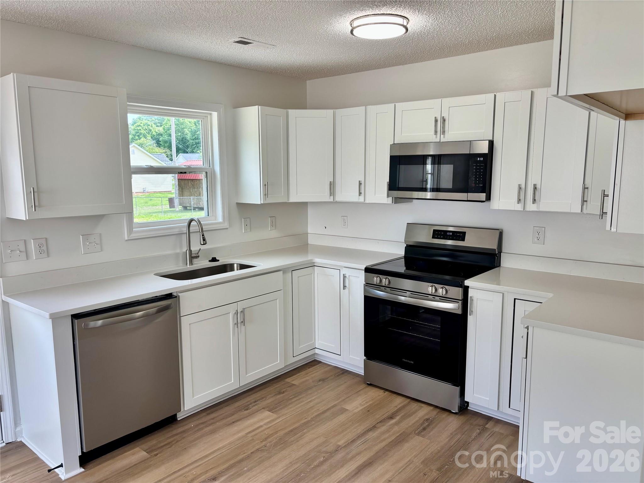 1002 Crescent Way, Wingate, NC