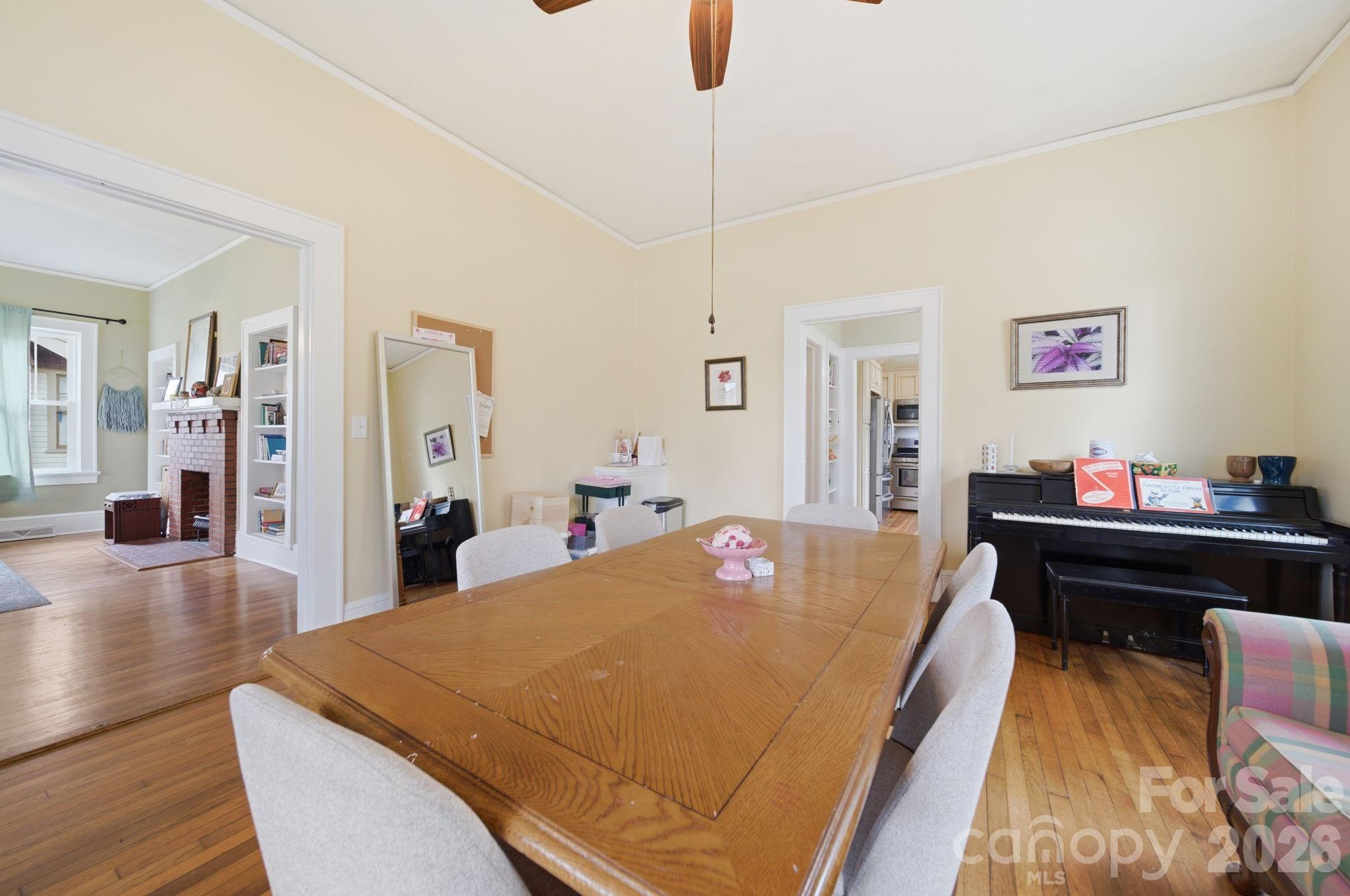 707 S York Street, Gastonia, NC - photo 8 of 39