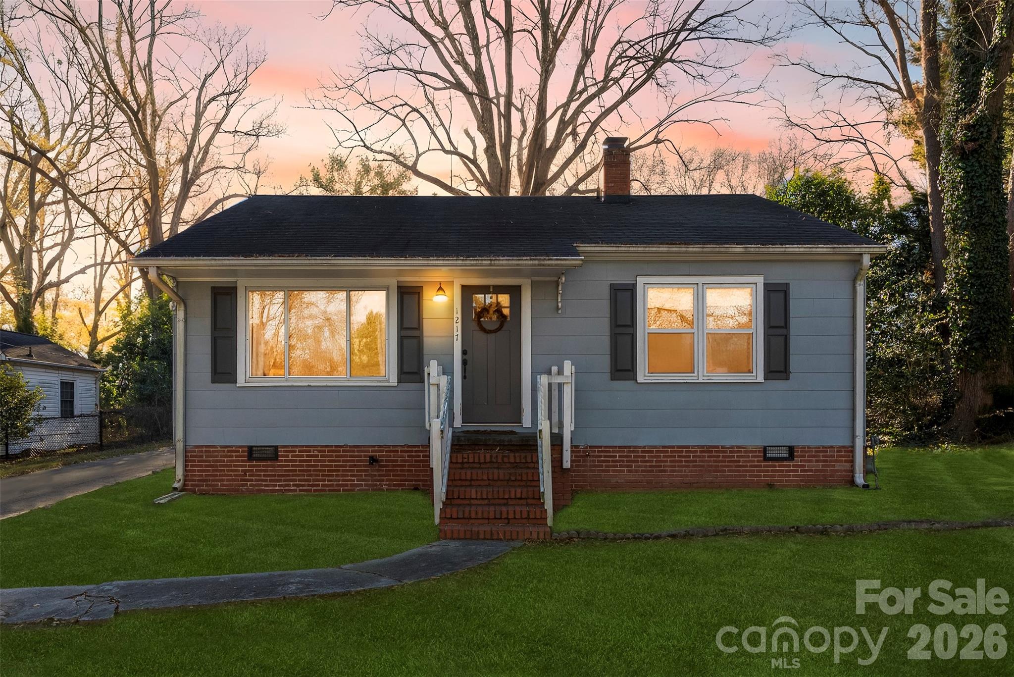 Photo 4 of 1217 Jackson Road, Gastonia, NC