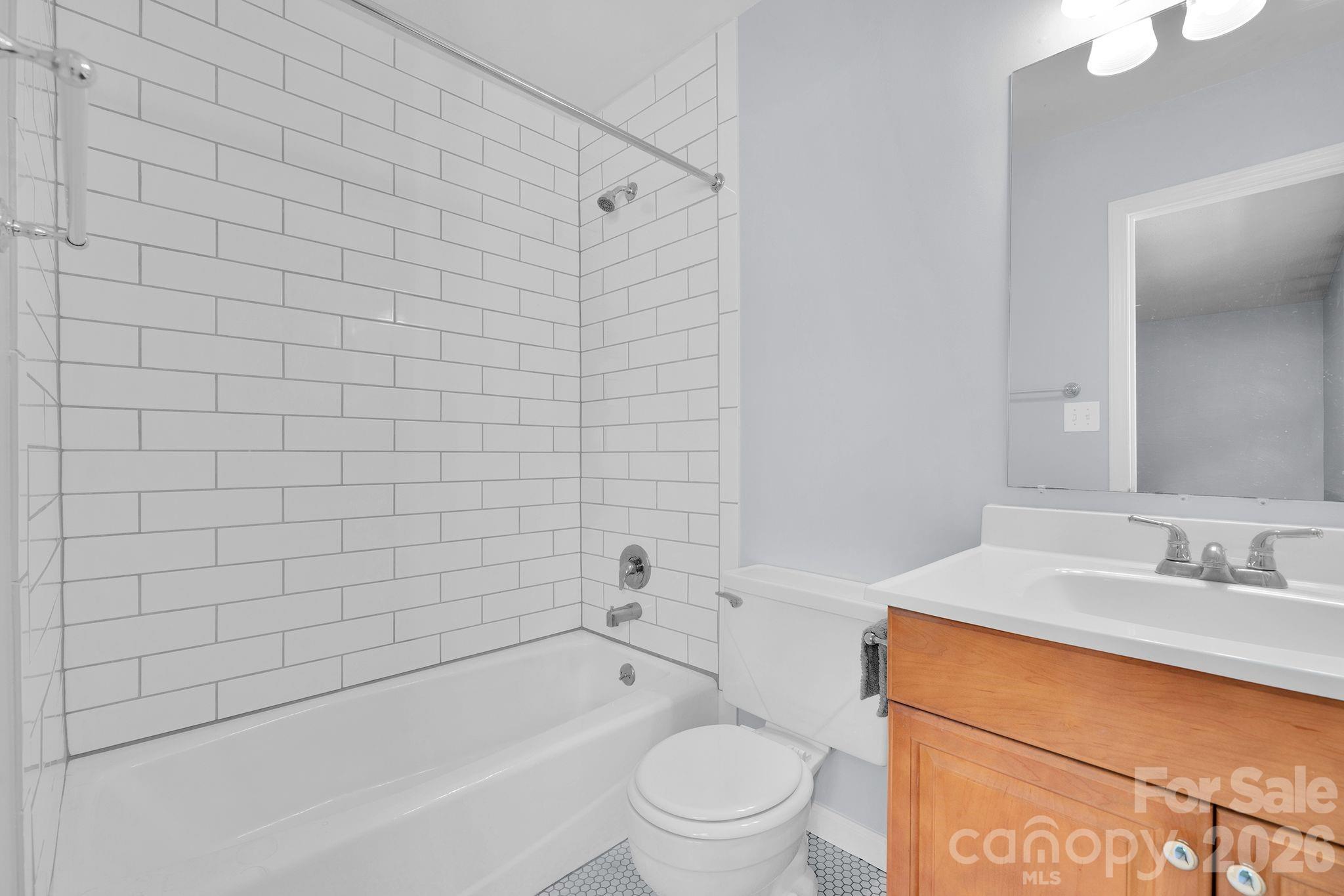 Photo 21 of 8510 Castle Pine Court, Charlotte, NC