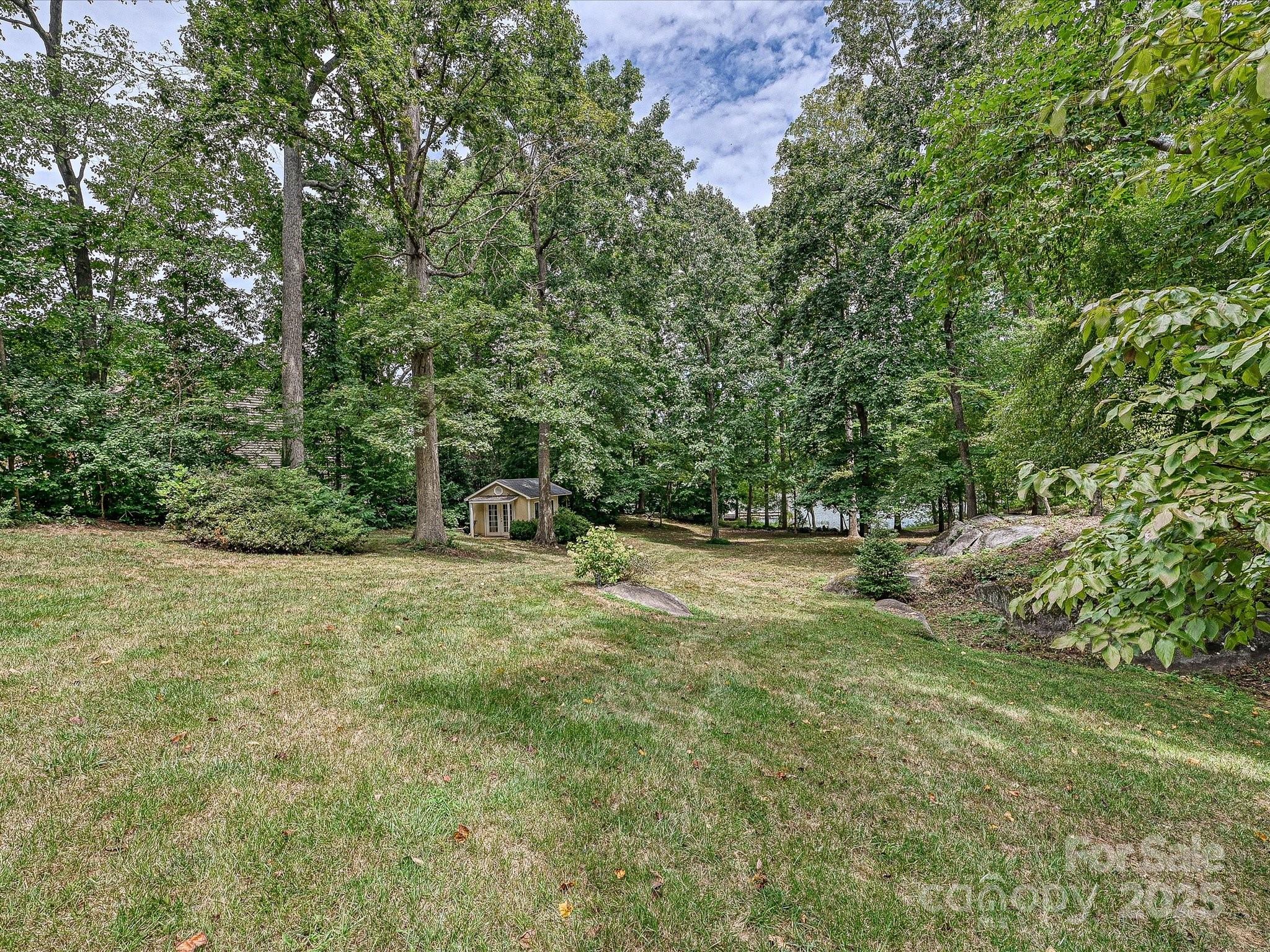 Photo 31 of 11902 Mountain Crest Circle, Charlotte, NC