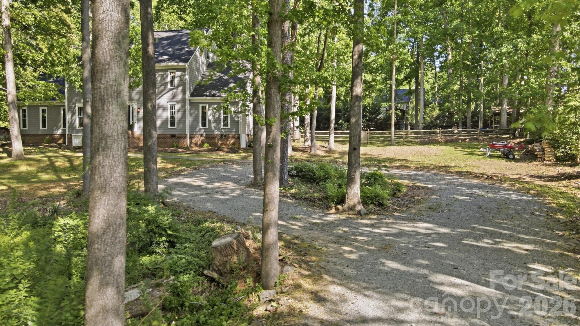 Photo 2 of 11103 Idlewild Road, Matthews, NC