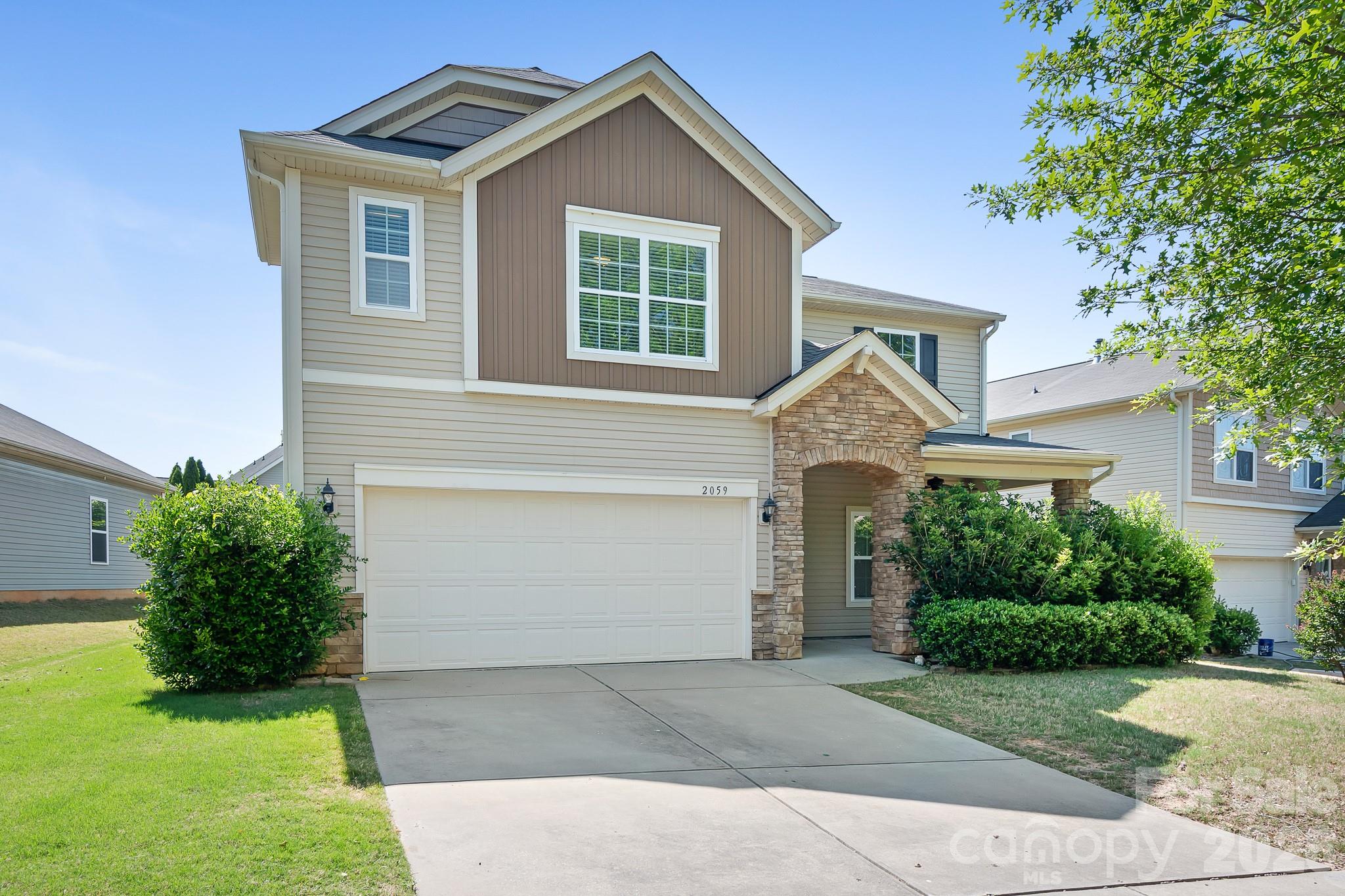 2059 Blue Iris Drive, Matthews, NC - photo 1 of 42