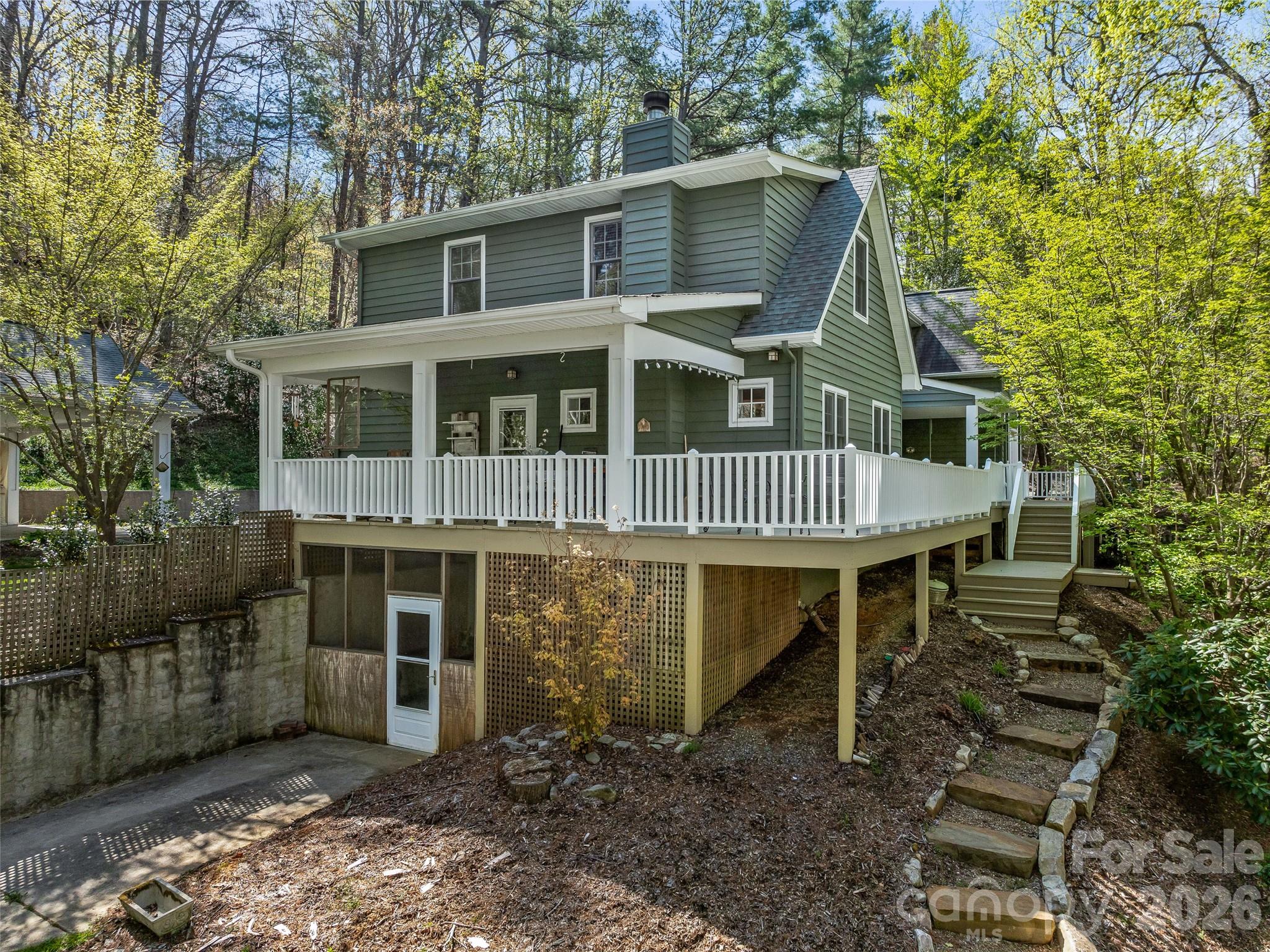 18 Thousand Oaks Boulevard, Fairview, NC - photo 32 of 45