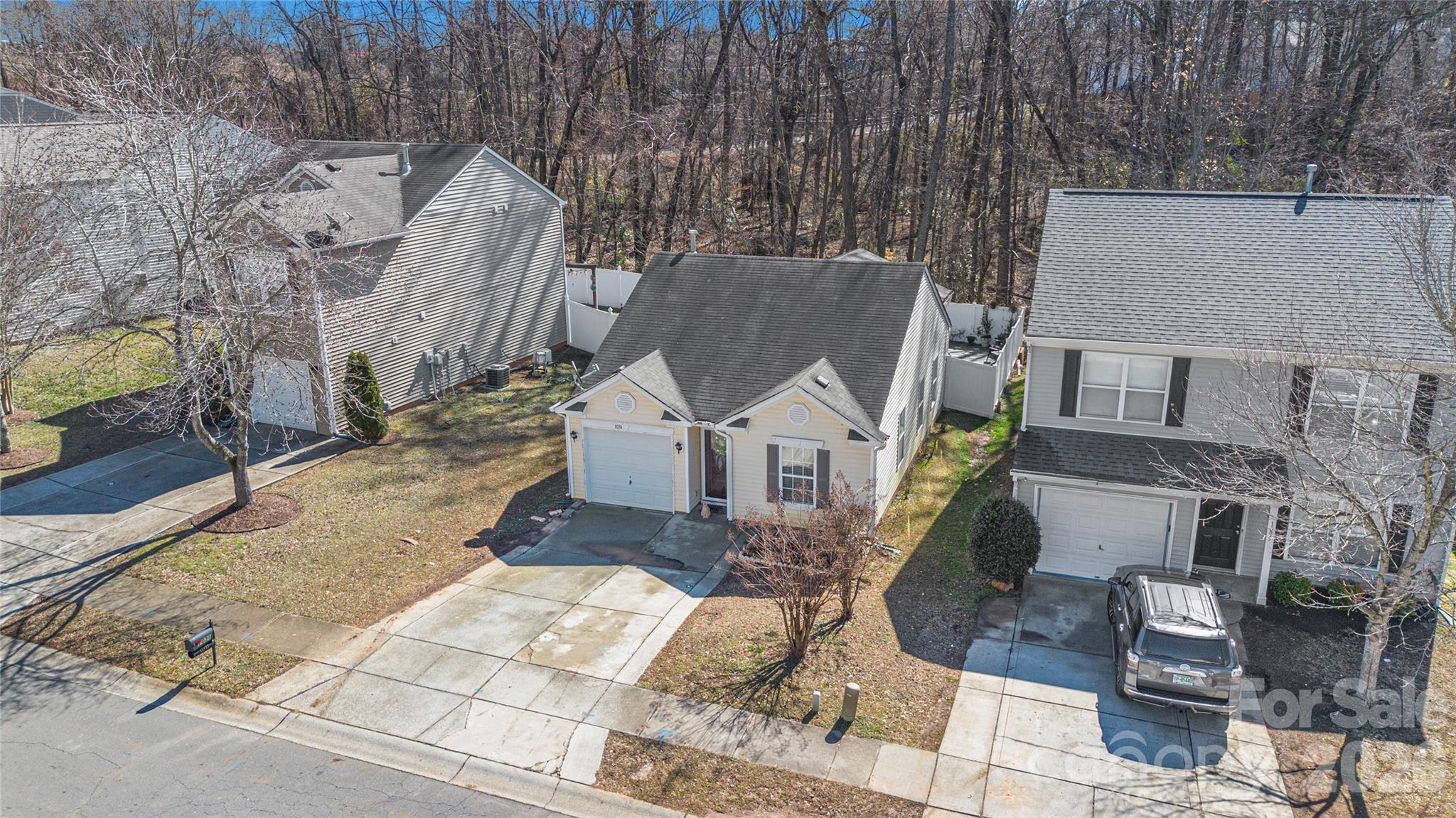 Photo 3 of 1031 Allegiance Drive, Charlotte, NC