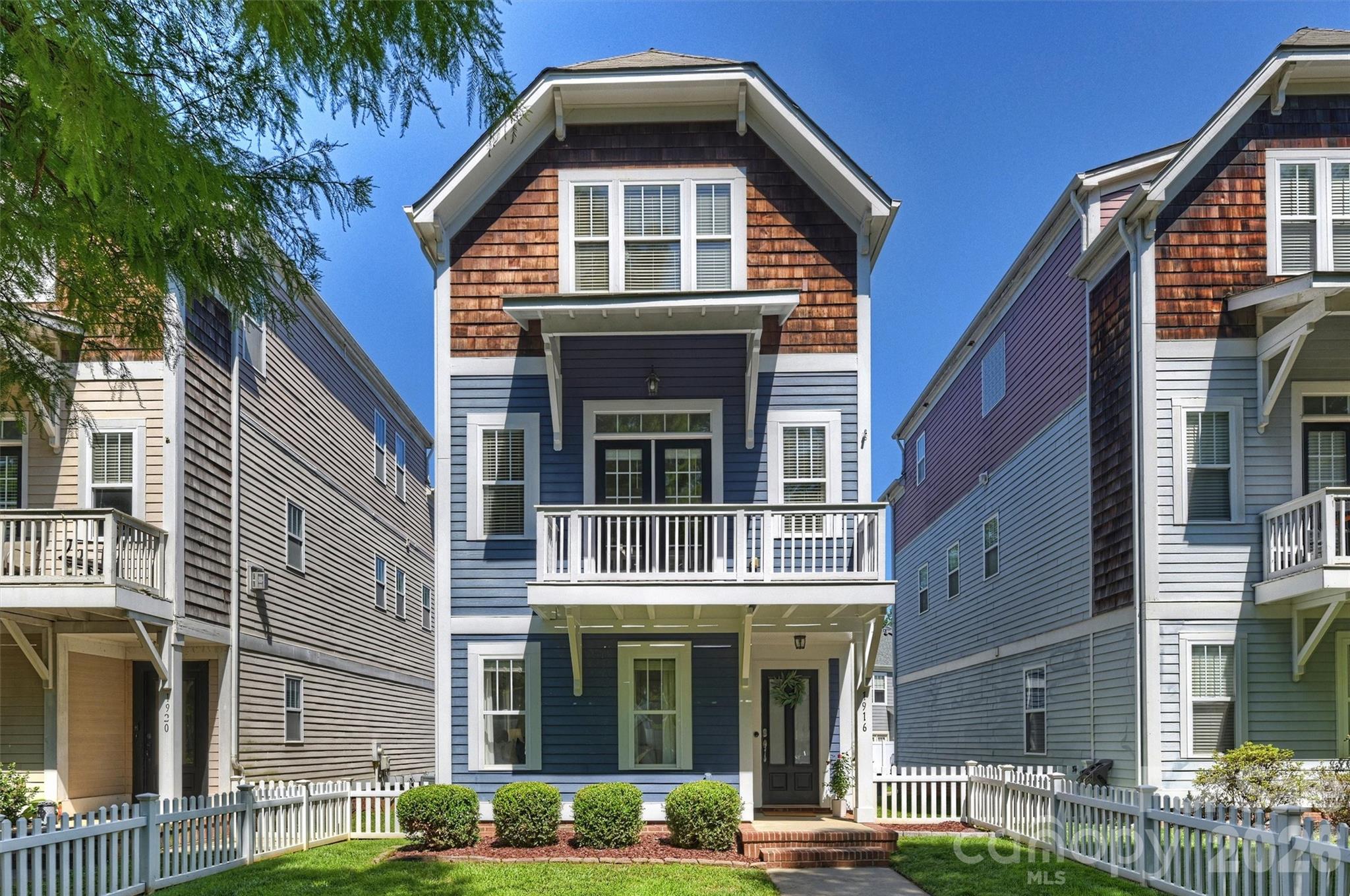 Home for sale at 1916 Lela Avenue, Charlotte, NC — photo 1 of 48