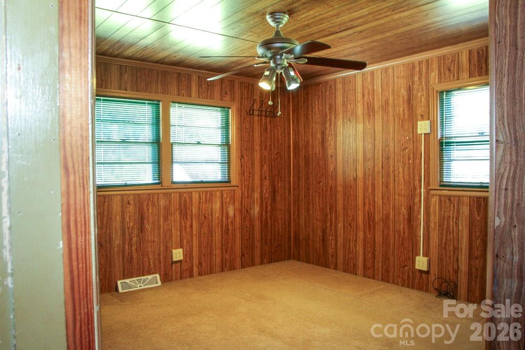 905 S 10th Street, Bessemer City, NC - photo 21 of 40