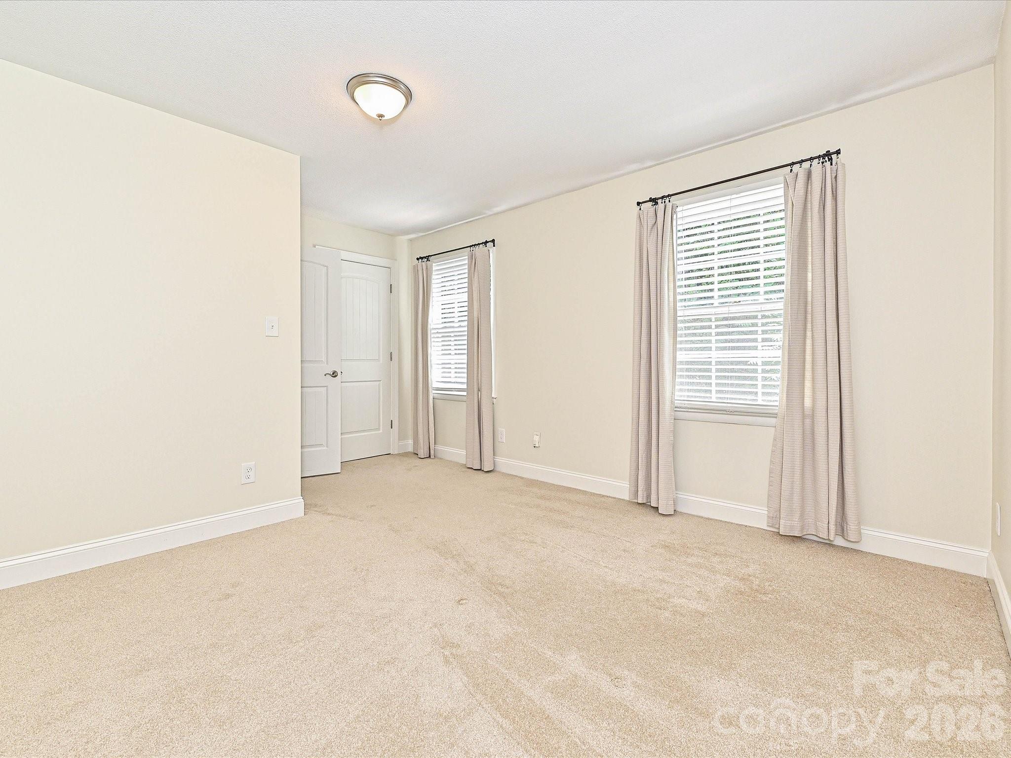 Photo 21 of 4611 Hedgemore DriveJ, Charlotte, NC