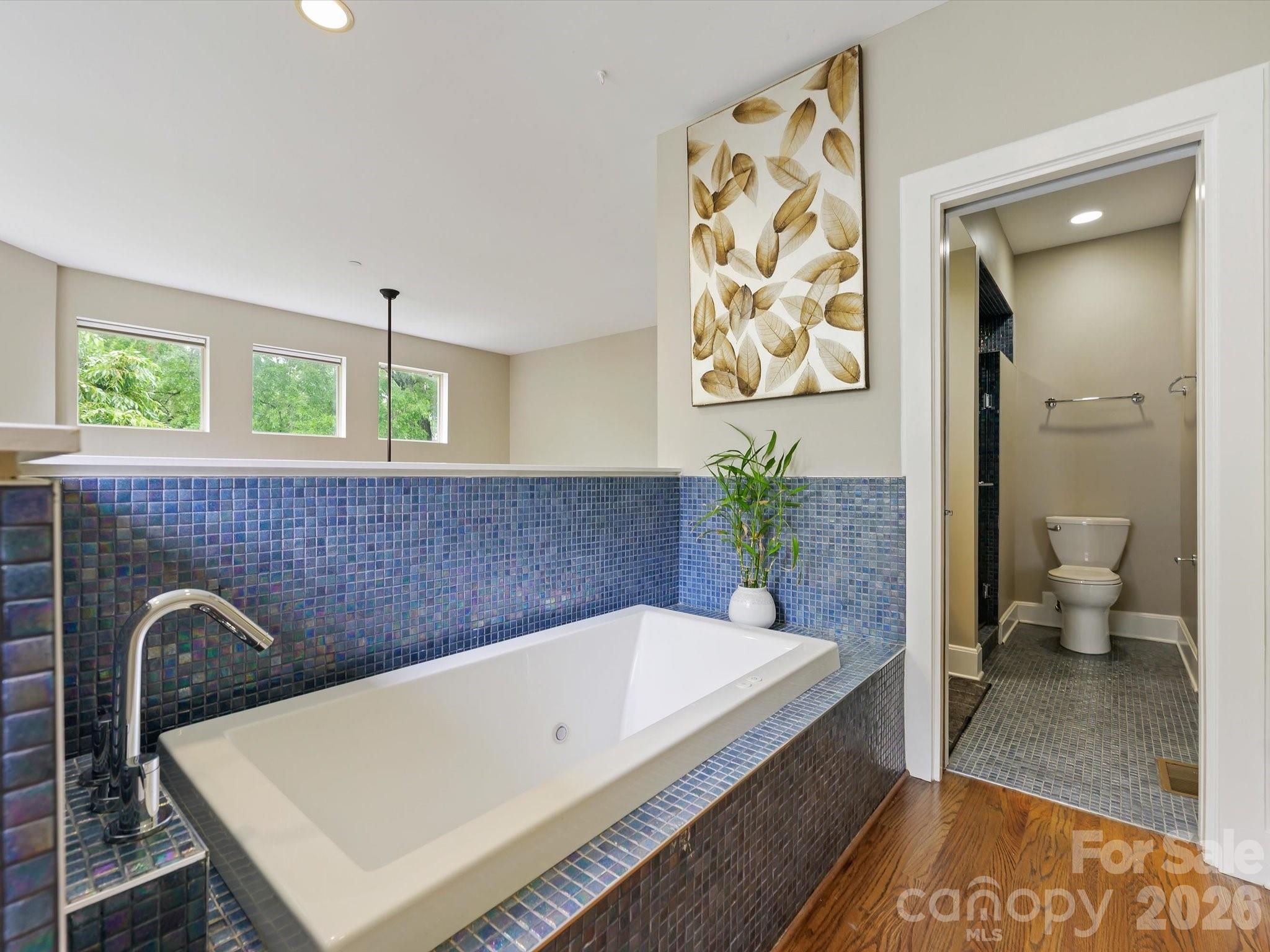 Photo 32 of 420 Queens Road3, Charlotte, NC