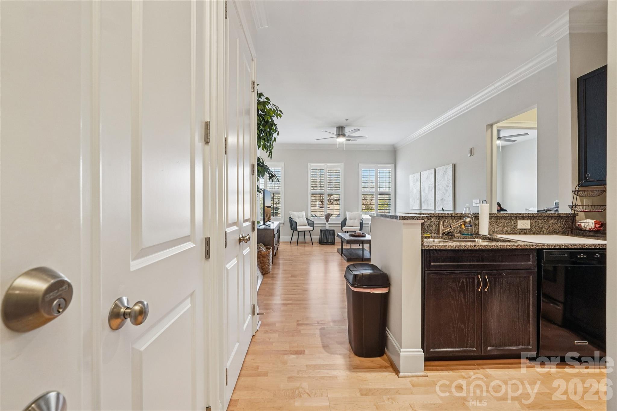 Photo 9 of 2952 Selwyn Avenue203, Charlotte, NC