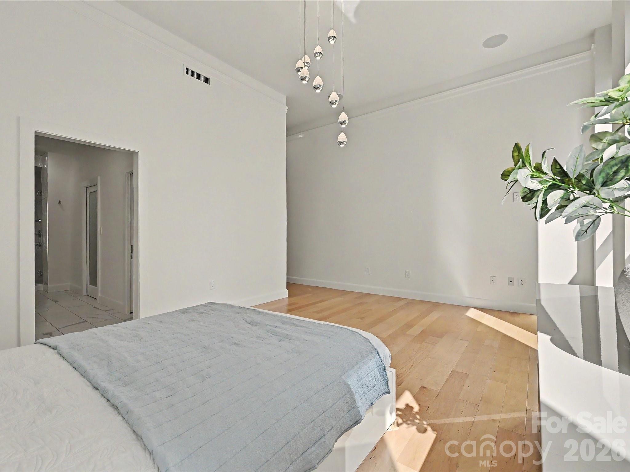 Photo 21 of 127 N Tryon Street509, Charlotte, NC