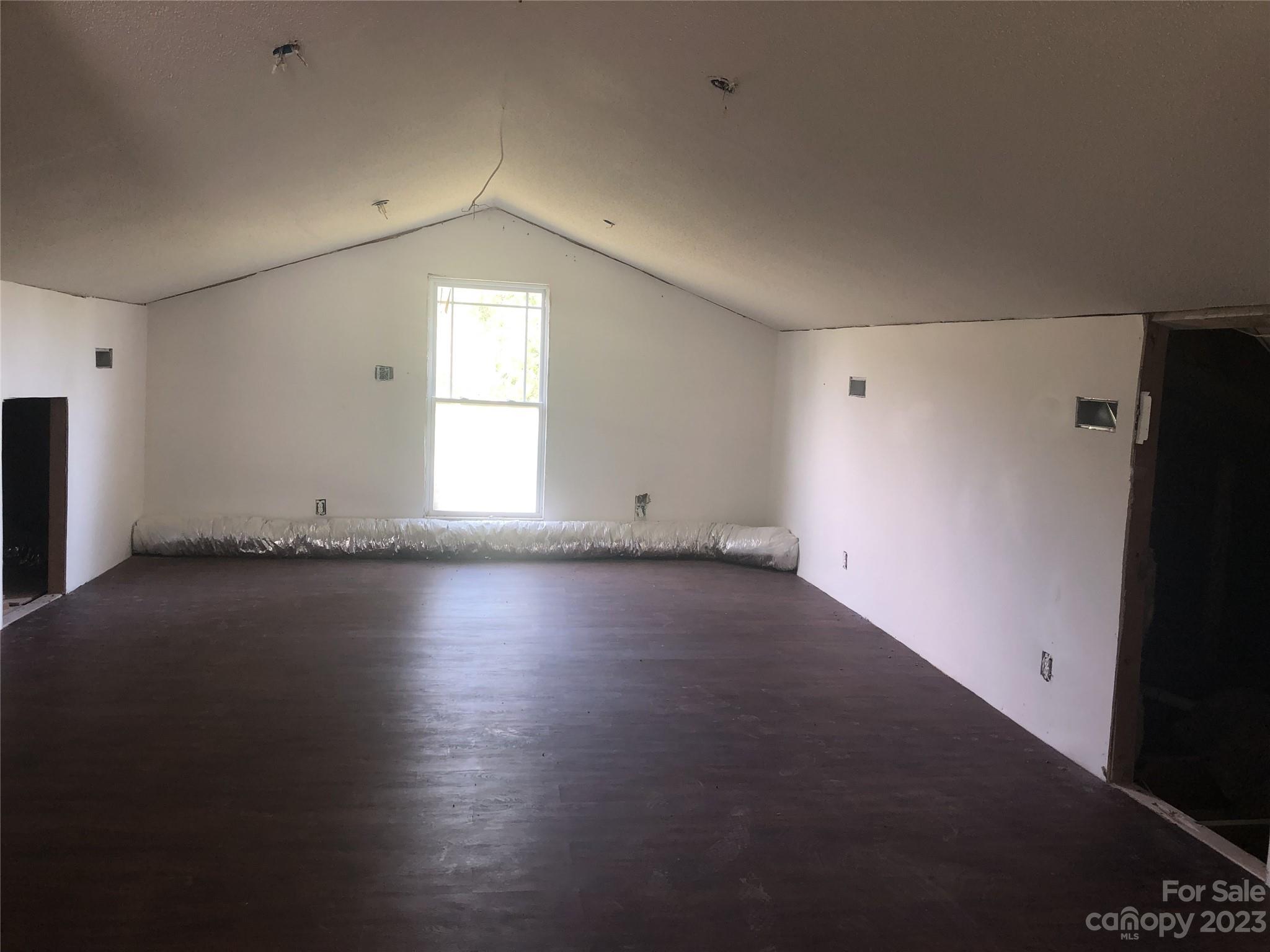 310 East Street, Heath Springs, SC - photo 8 of 10