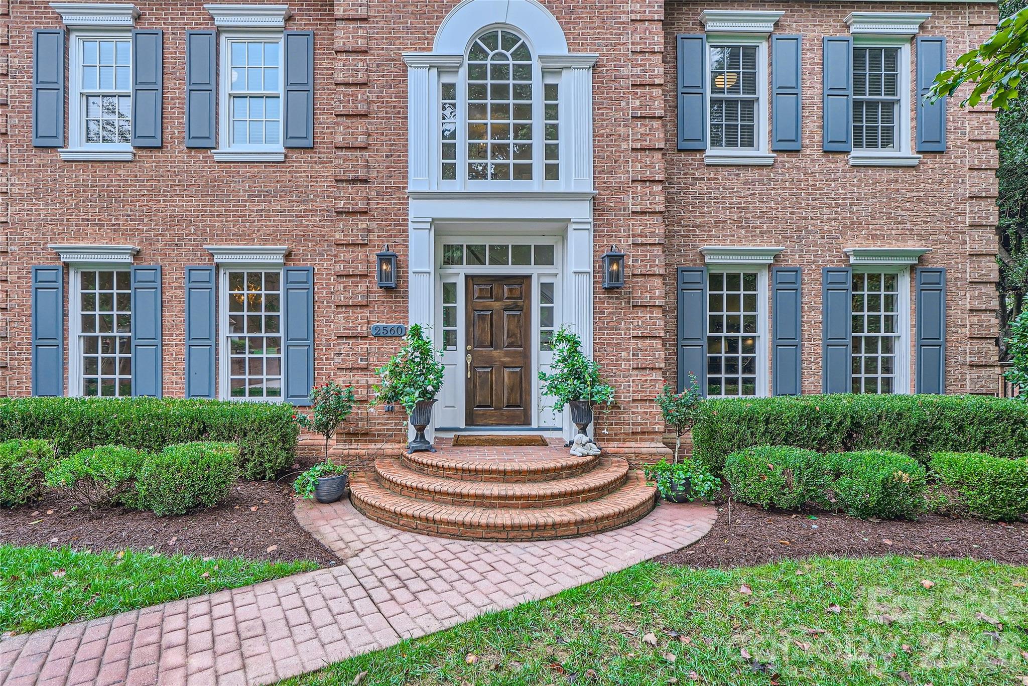Photo 3 of 2560 Morrocroft Lane, Charlotte, NC